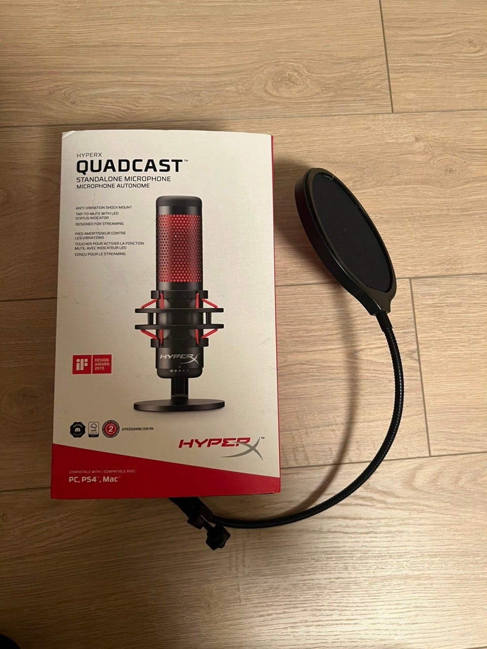 HyperX QuadCast + Pop filter | FINN-torget