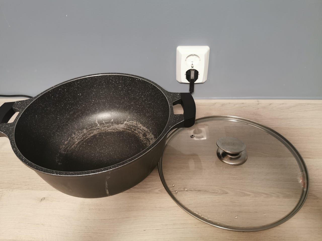 Stor Gryte | FINN-torget