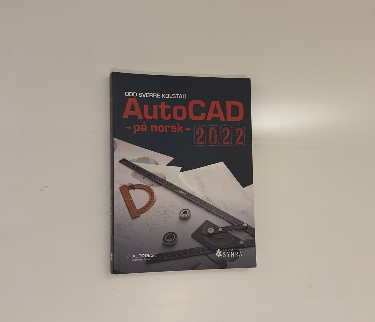 Autocad 2022 bok | FINN-torget