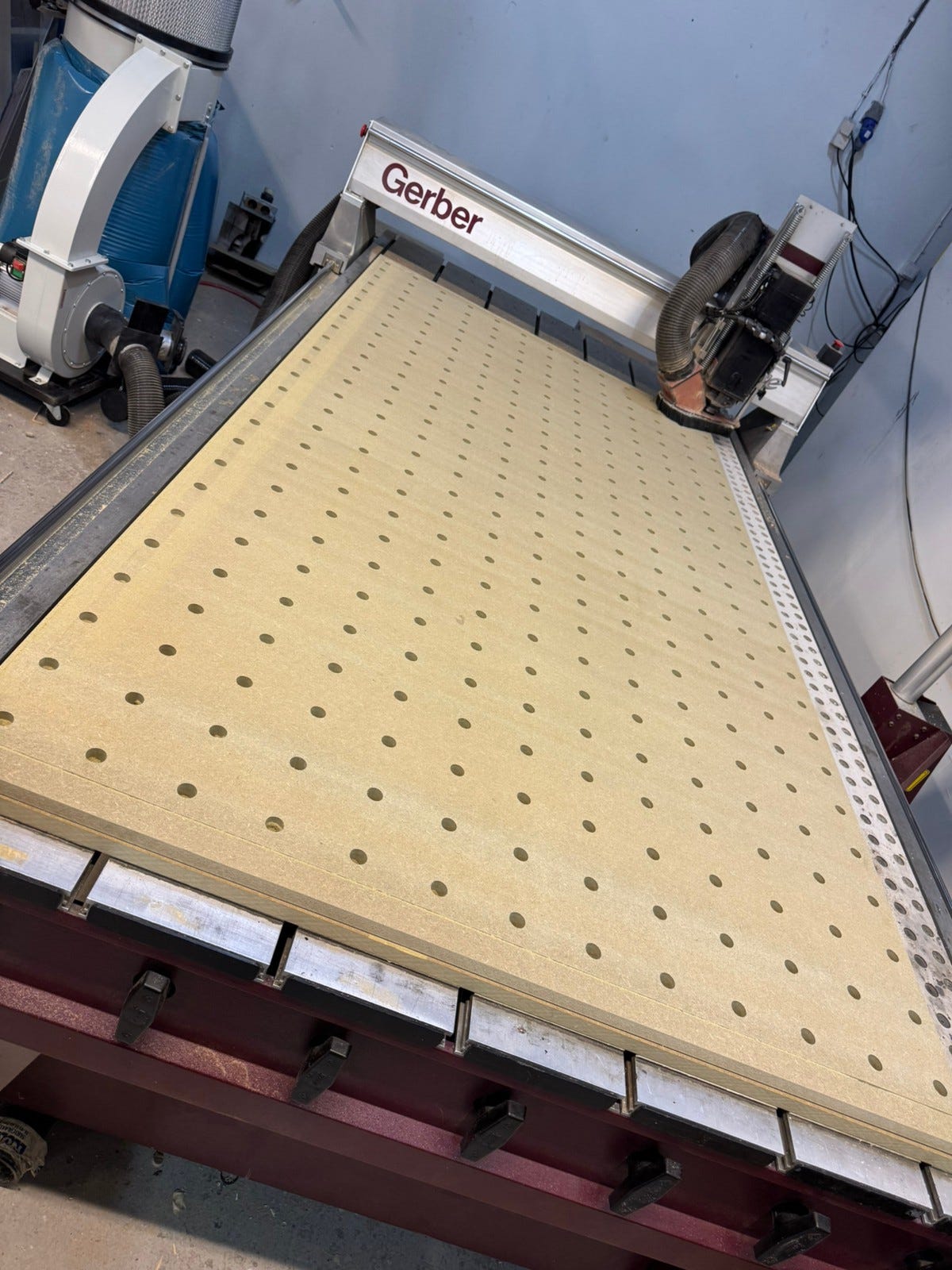 Mft plate 19mm 1215x2367 cnc skjært | FINN-torget