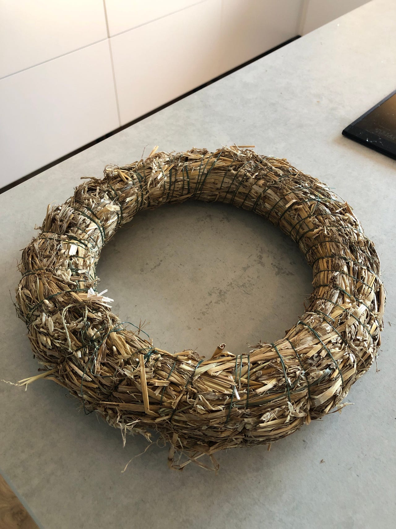 Halmkrans Ø25 cm /5 cm | FINN-torget