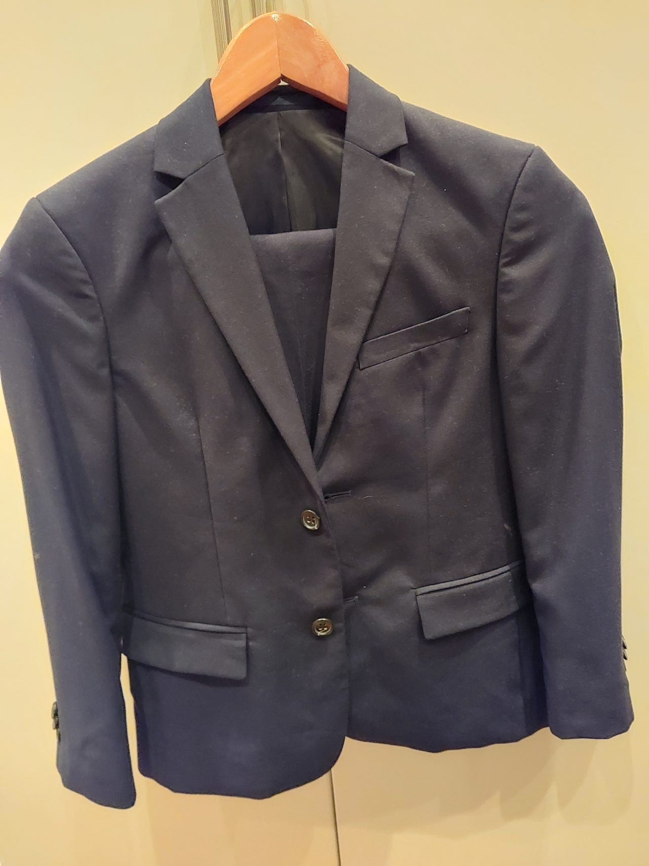 Dress til gutt | FINN-torget