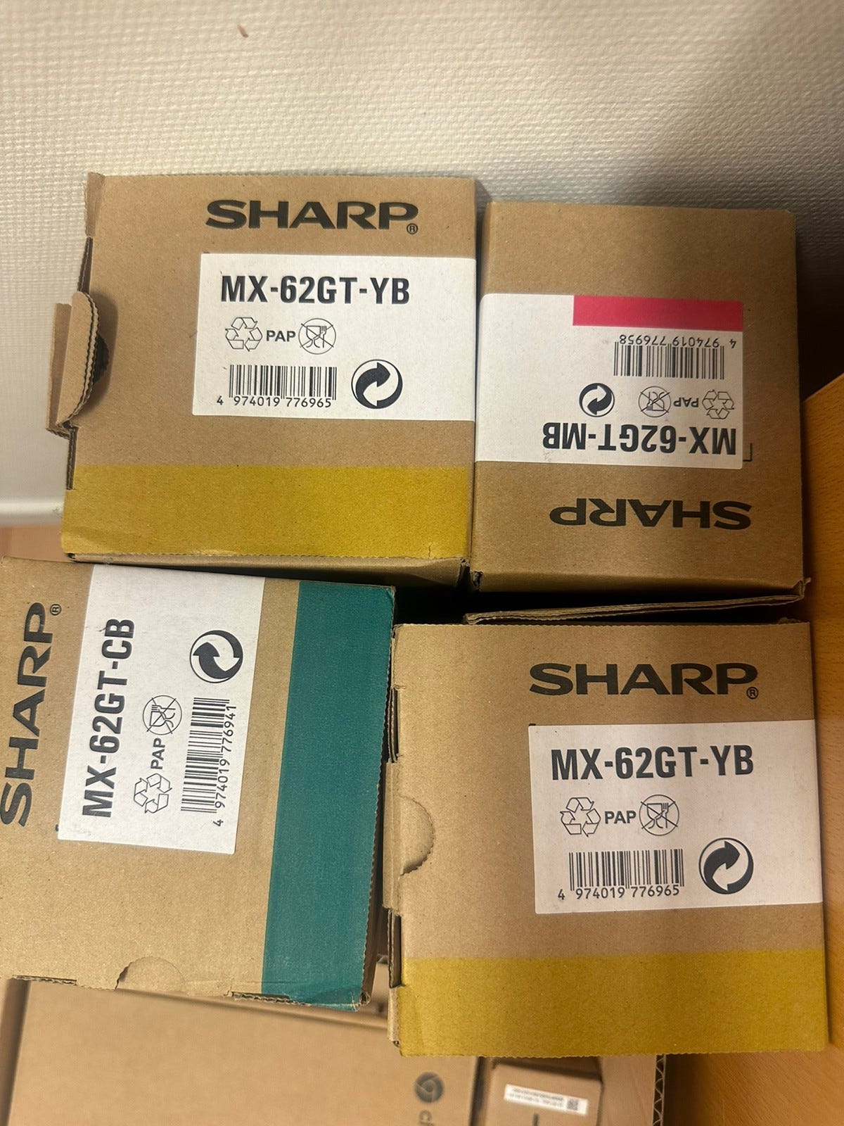 4 Sharp toner MX62GTYB og MX62GTCB og MX62GTMB | FINN-torget
