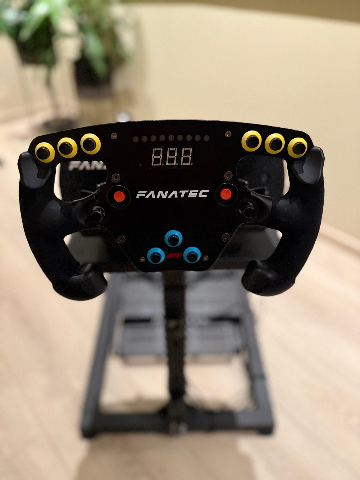 Fanatec CSL wheel base, F1-ratt, pedaler og stand – for PS4/5 og PC ...