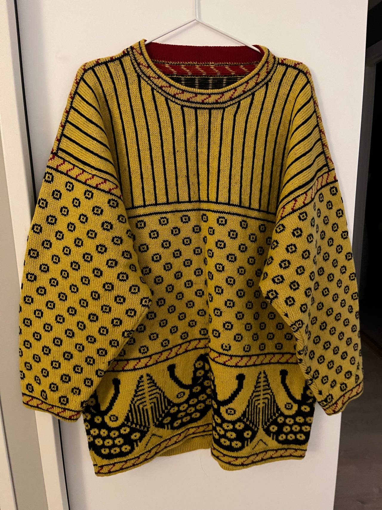 Design genser i ren ull | FINN-torget