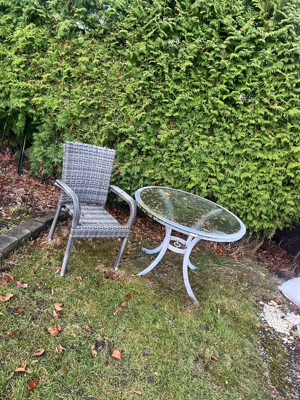 To stoler og bord | FINN-torget