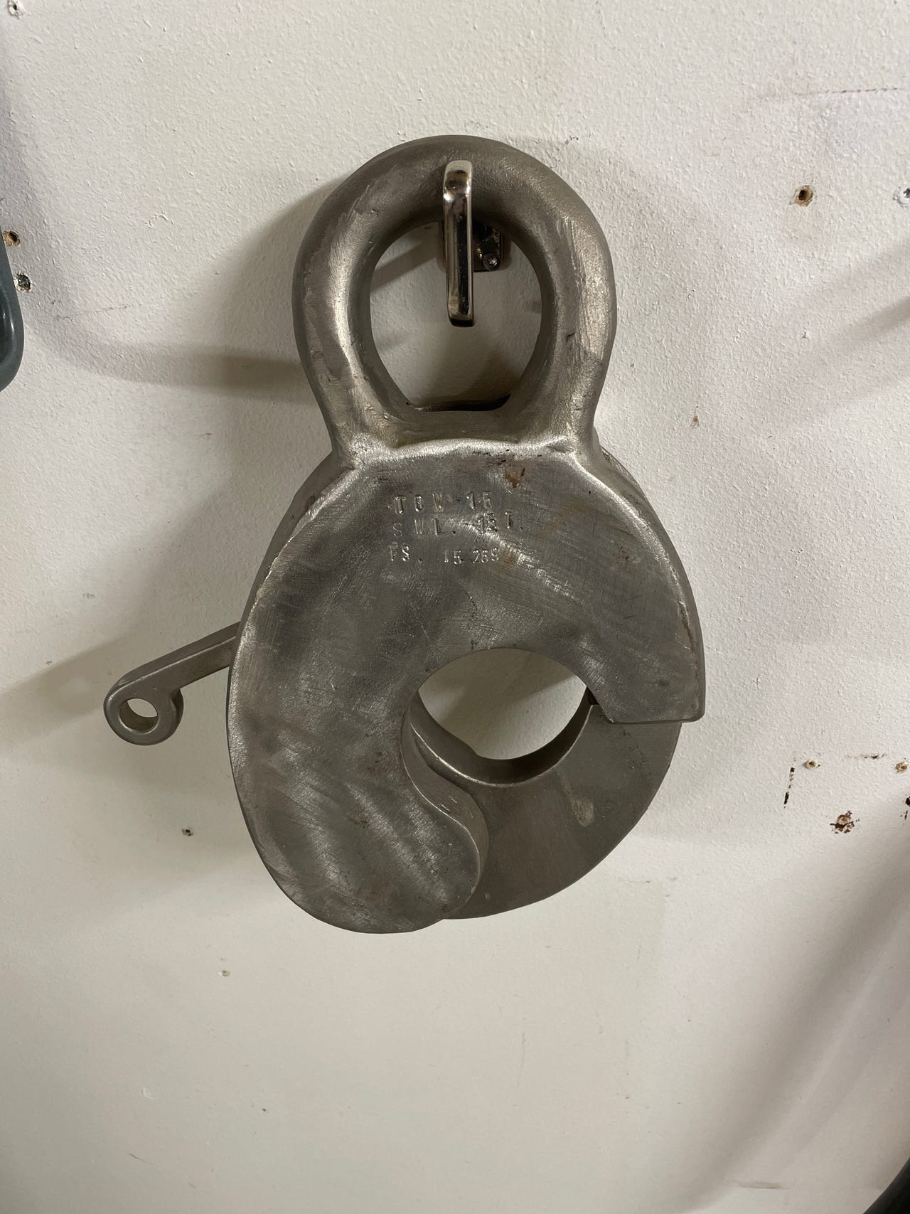 Boss Norway utløserkrok 15 T | FINN-torget