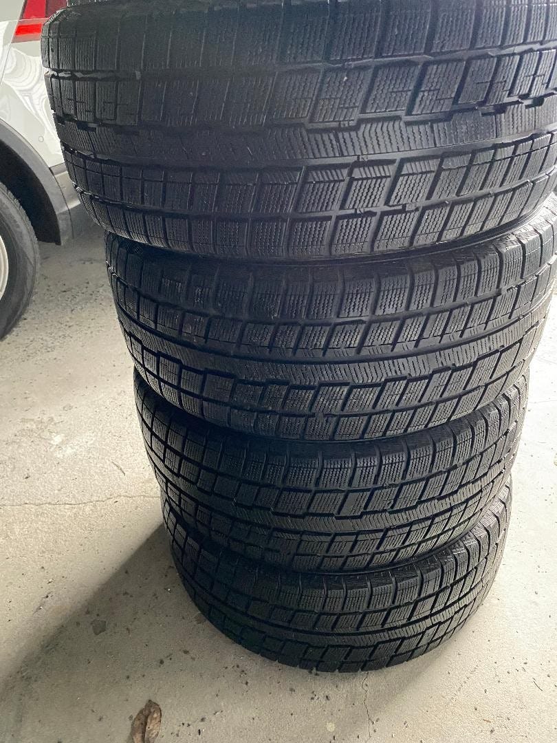 Piggfrie vinterdekk | FINN-torget