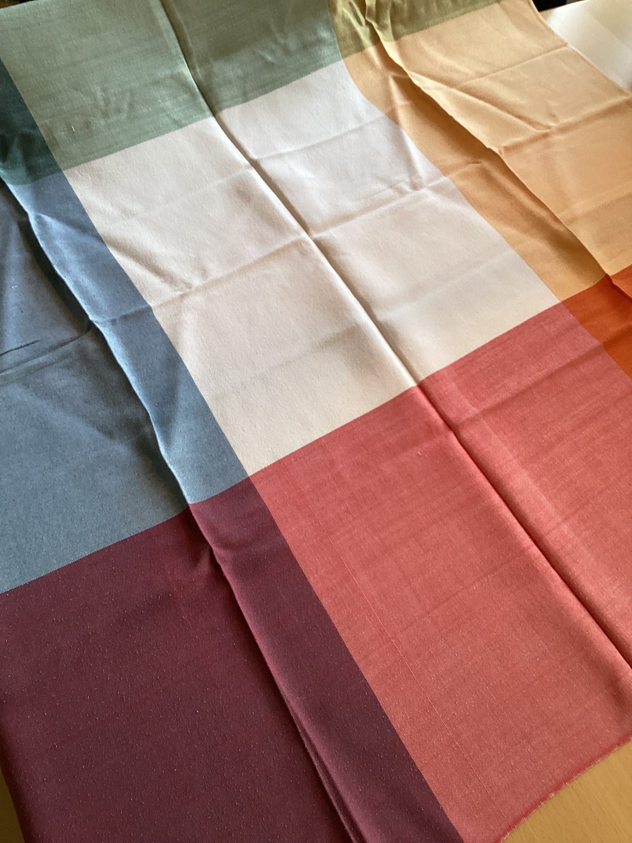 Vintage duk med store ruter | FINN-torget