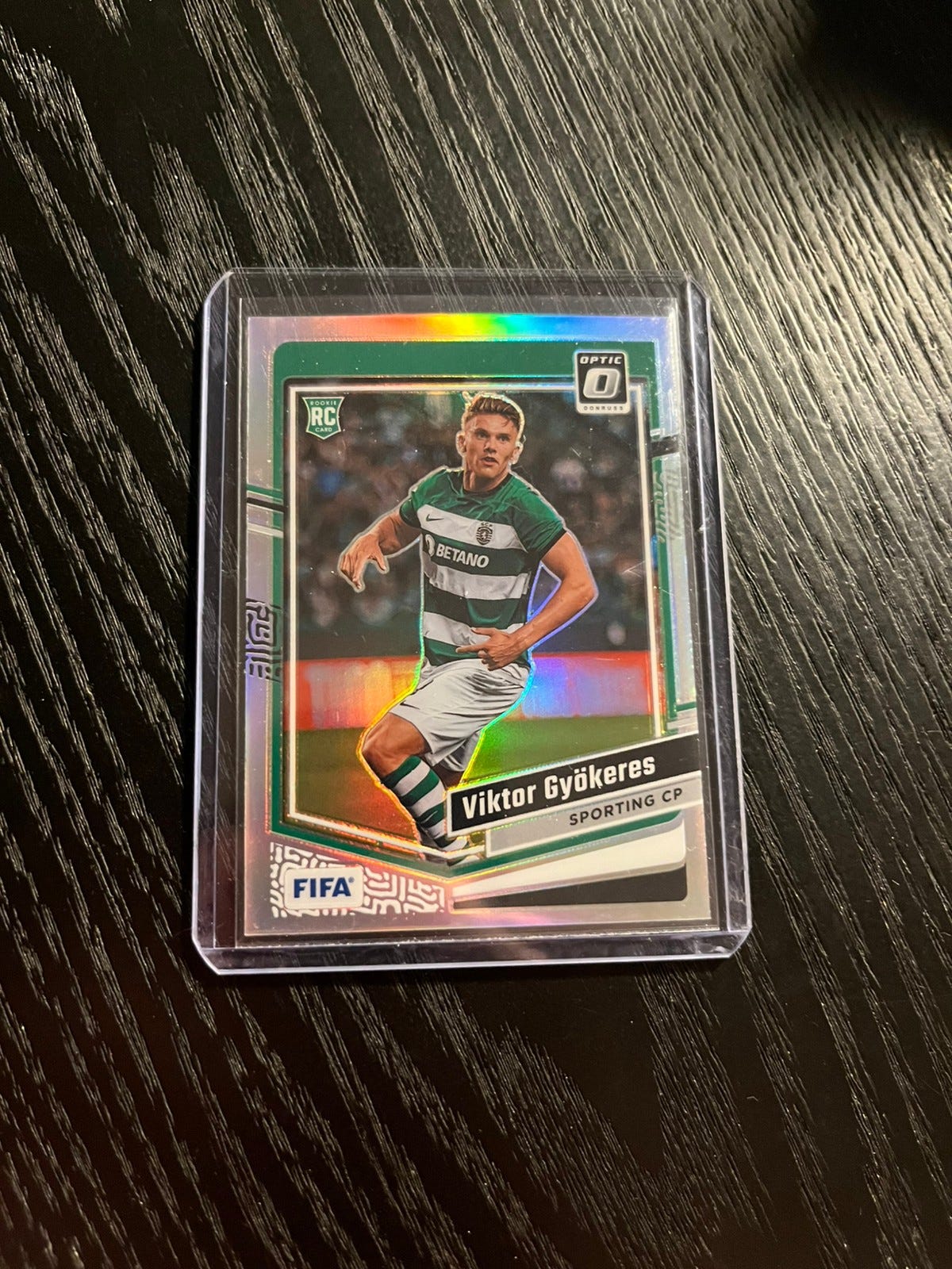Panini donruss Viktor Gyokeres rookie refractor fotballkort | FINN-torget