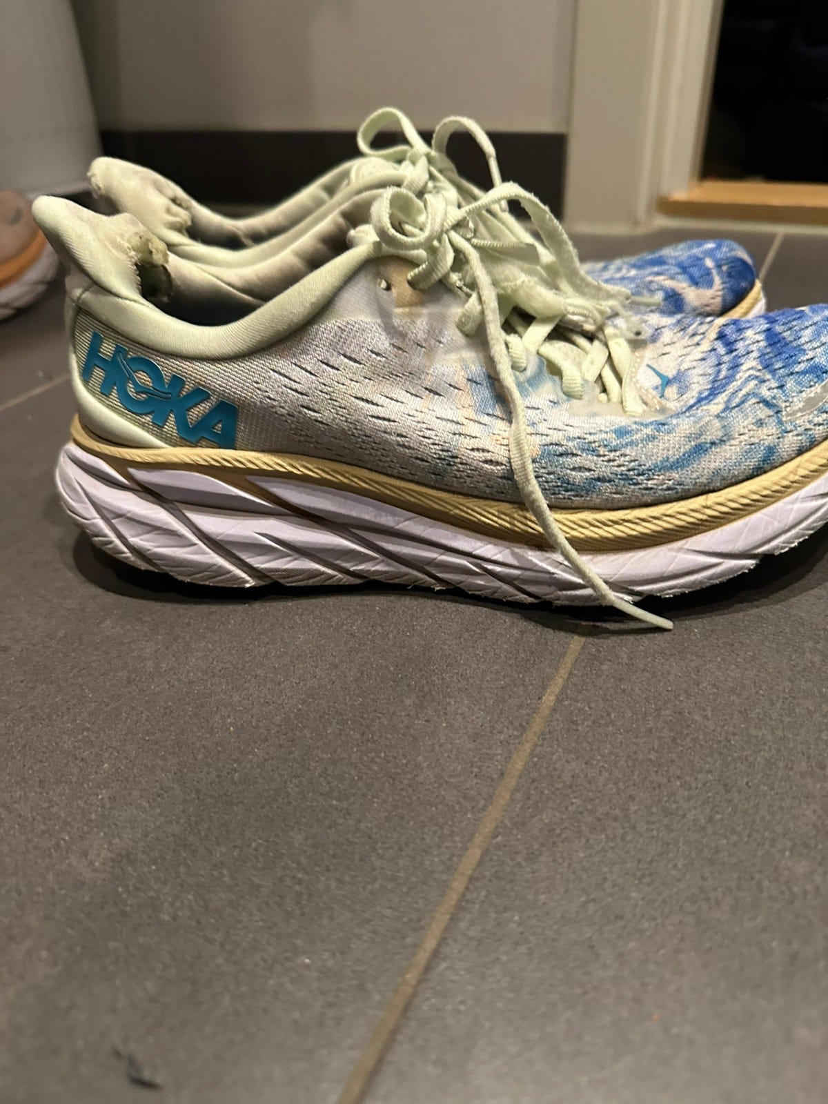 Hoka clifton str 38 2/3 - brukt | FINN-torget