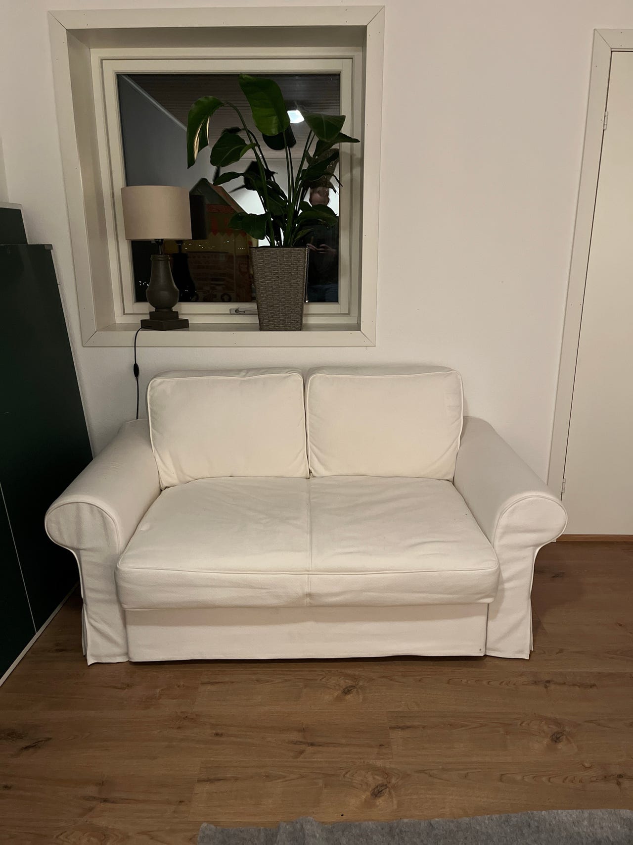 Sovesofa med 120 seng | FINN-torget