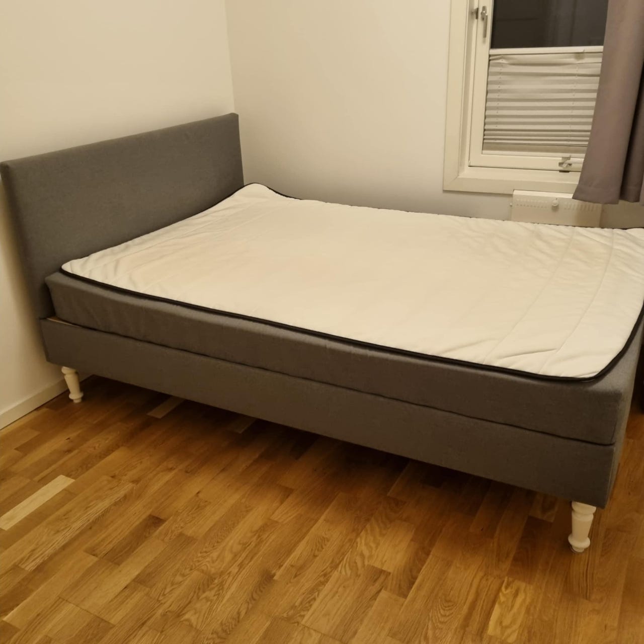 Seng 140x200 | FINN-torget