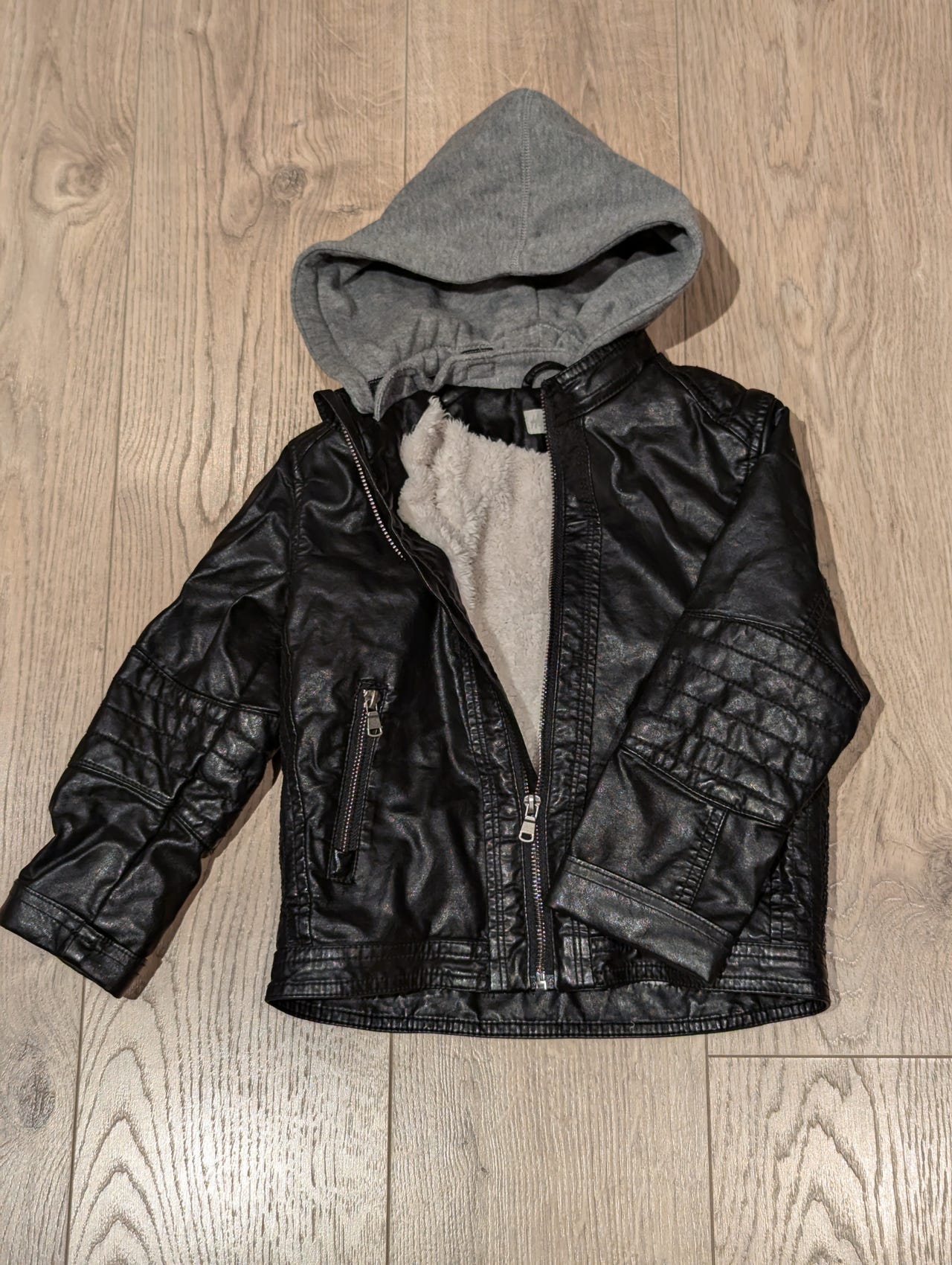 Skinnjakke str 116 | FINN-torget