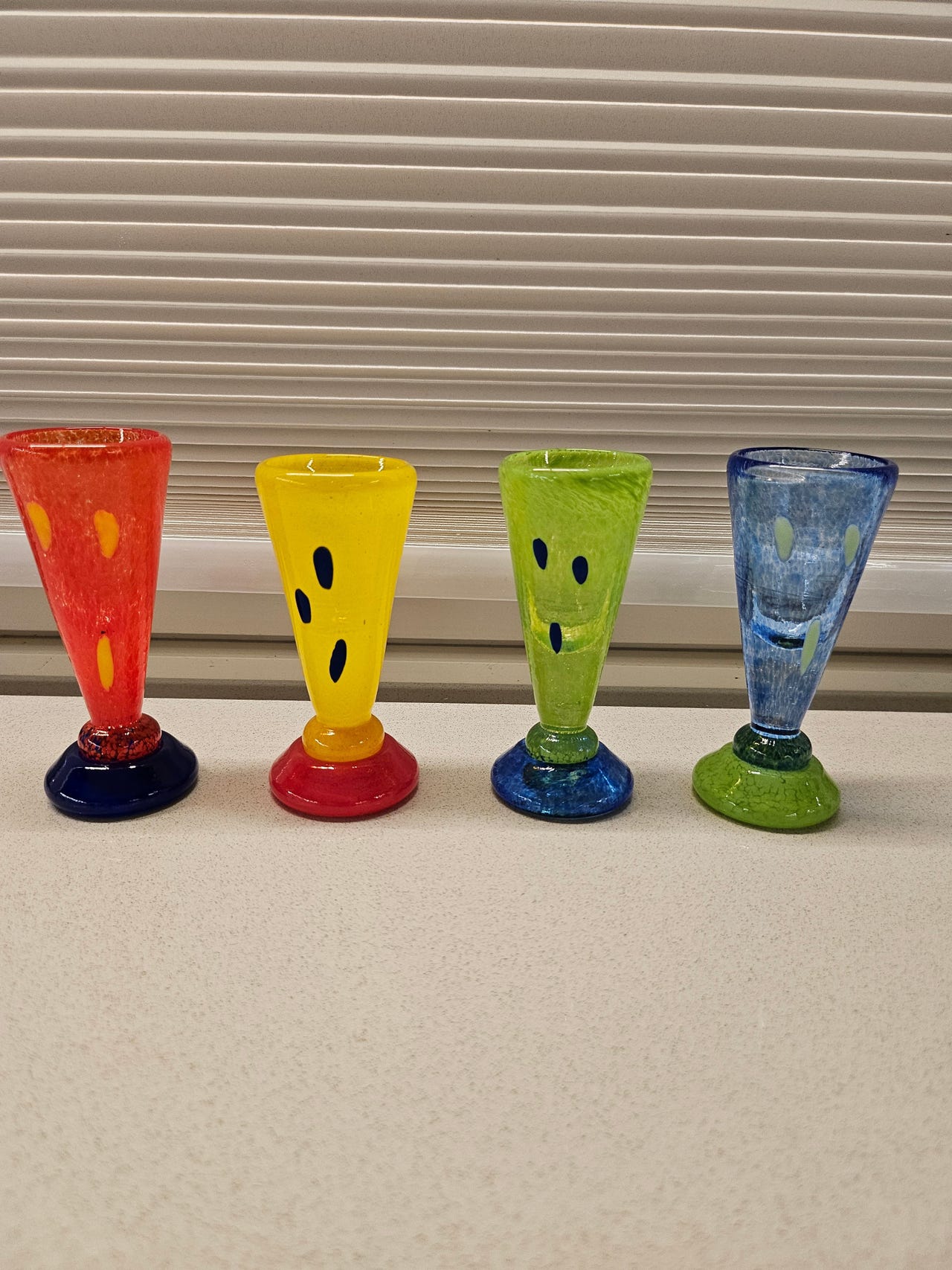 Astrid glass (Magnor) ---4 dramglass | FINN-torget