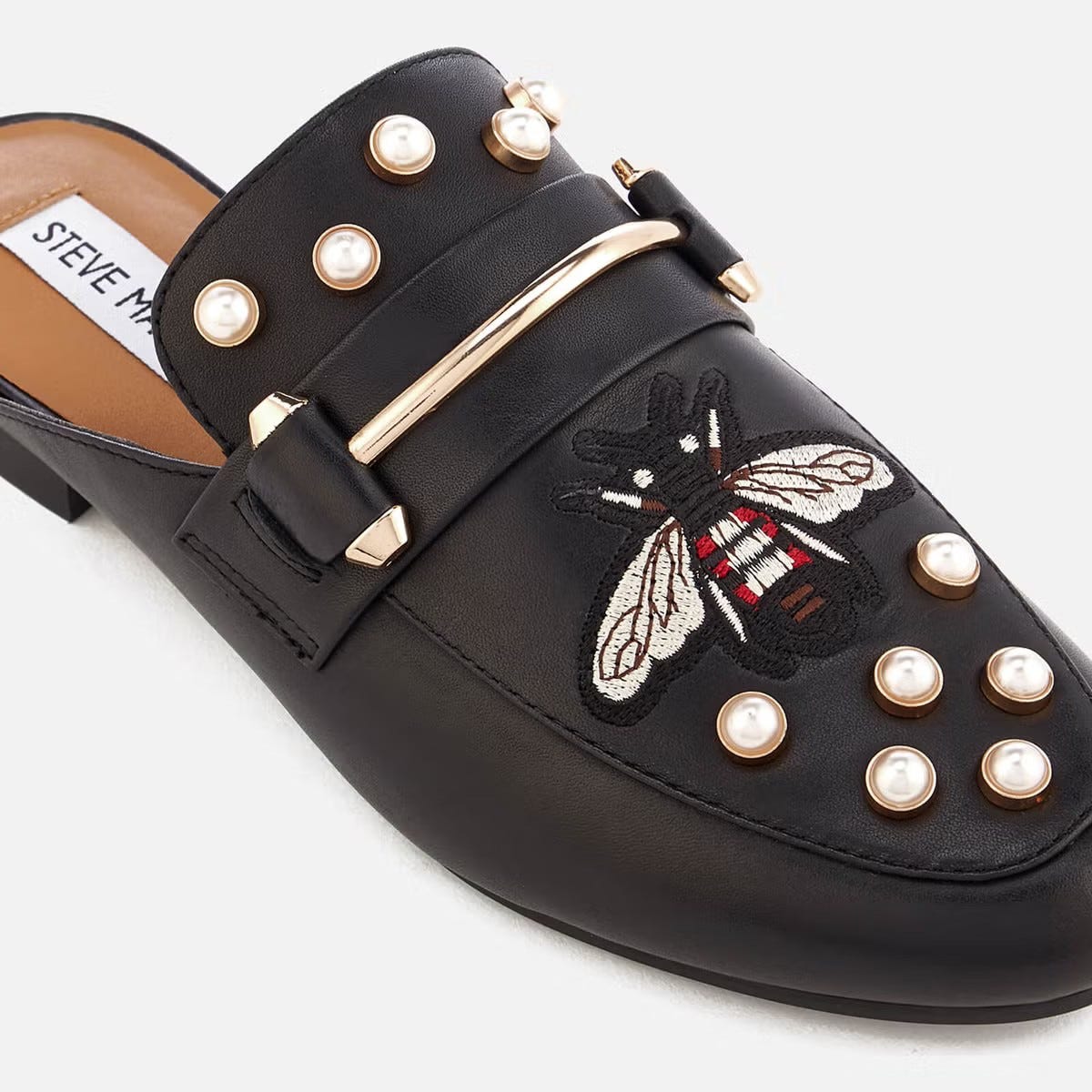 Steve Madden sorte loafers med bie og perledetaljer str. 40 | FINN-torget