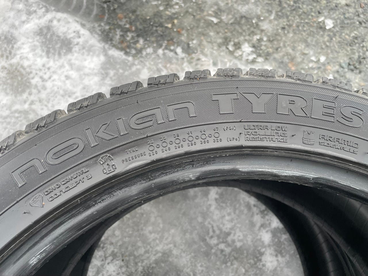 4 stk Nokian Hakapelitta piggfrie vinterdekk 255/45 R20 og 235/50 R20 ...