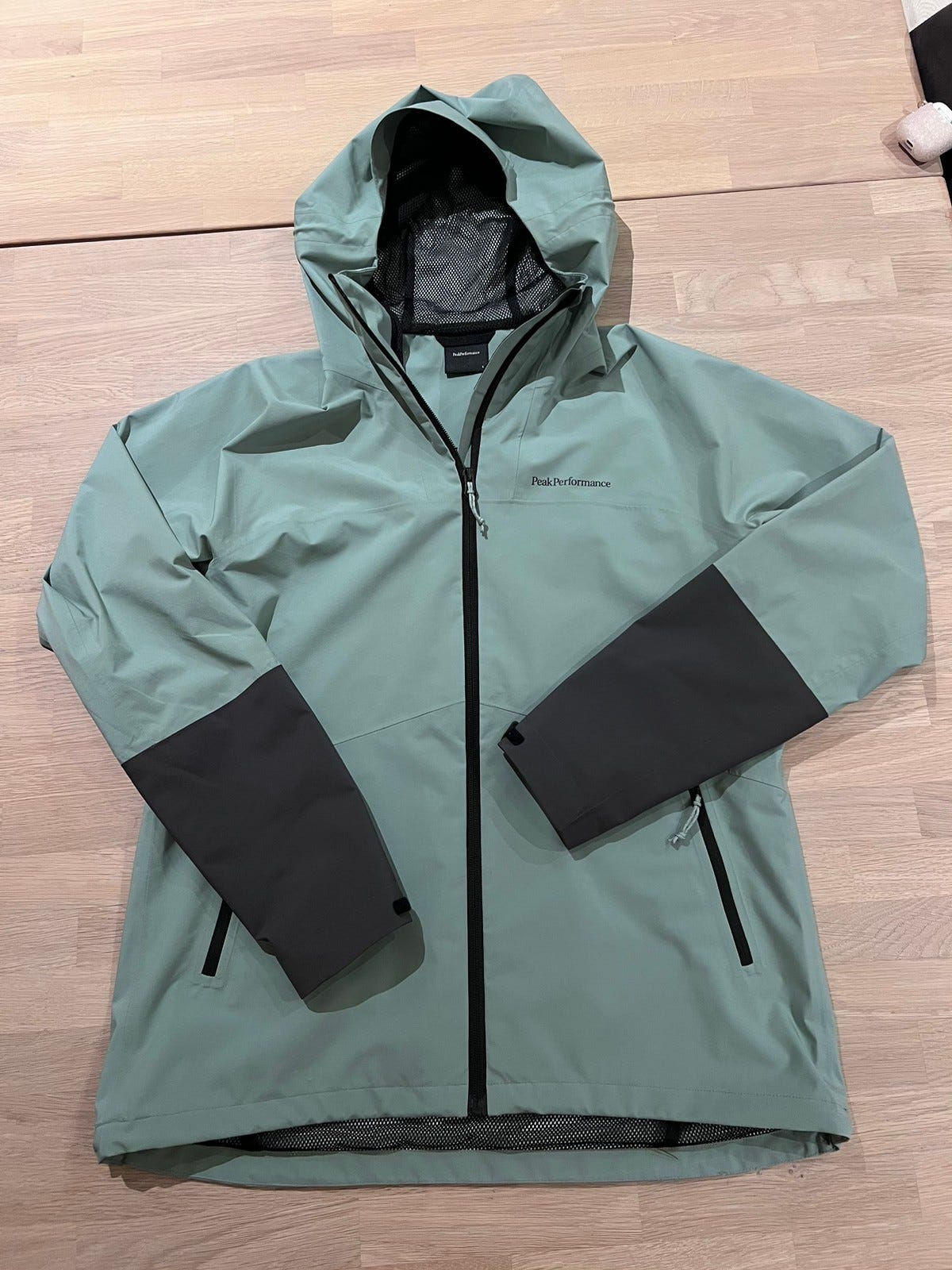 Peak Performance jakke til dame | FINN-torget