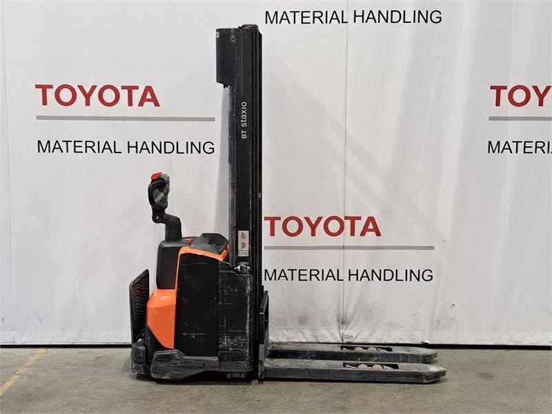 Til salgs: Toyota SWE140L - 2022 - Truck - Løftekapasitet 1400 kg ...