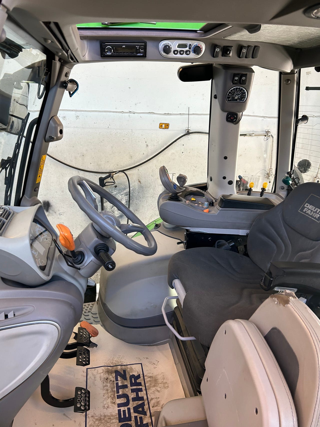 Til salgs: Deutz Fahr Agrotron 6165 RCS - 2020 | FINN.no