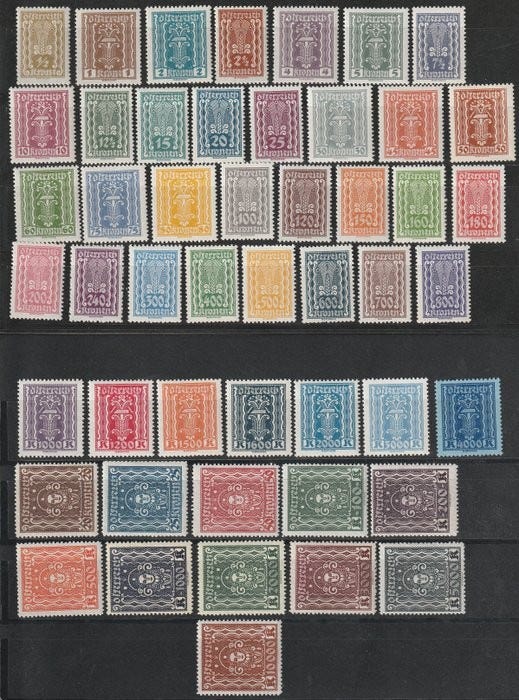 Østerrike 1922 - to frankeringsserier - Michel 360-407 | FINN-torget