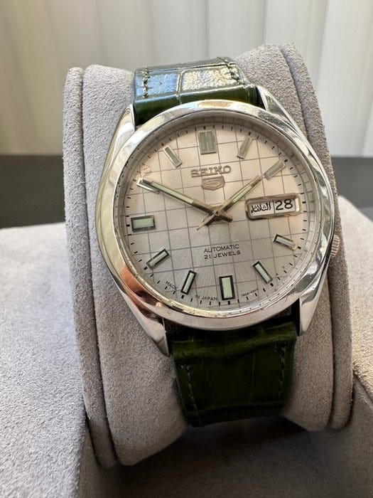 SEIKO 5 checkered dial 7s26 men watch - Ingen reservasjonspris - Herre ...