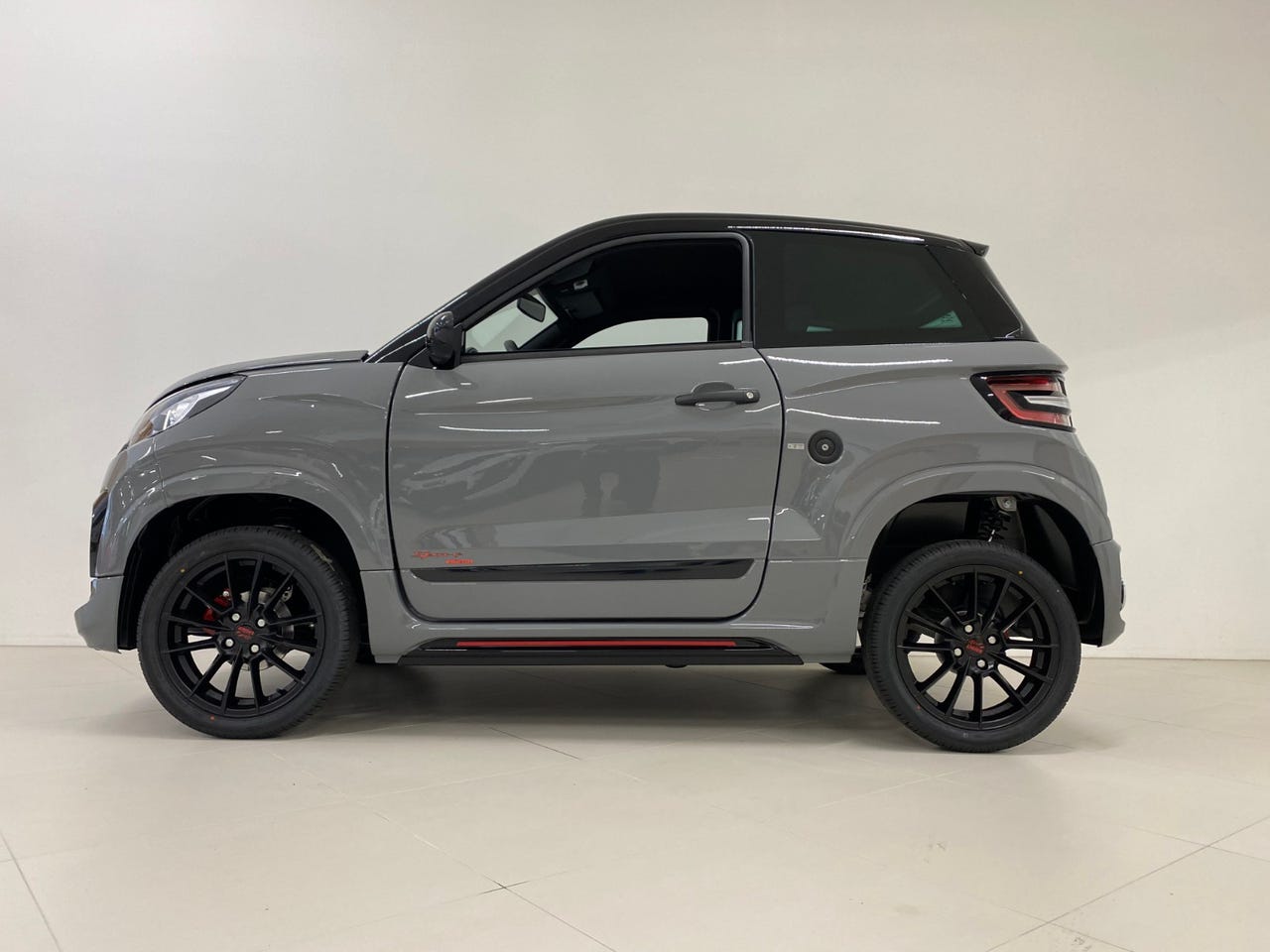 Til salgs: Ligier JS60 SPORT ULTIMATE SUV DCI NYE TYPEN - 2024 - 478 ...