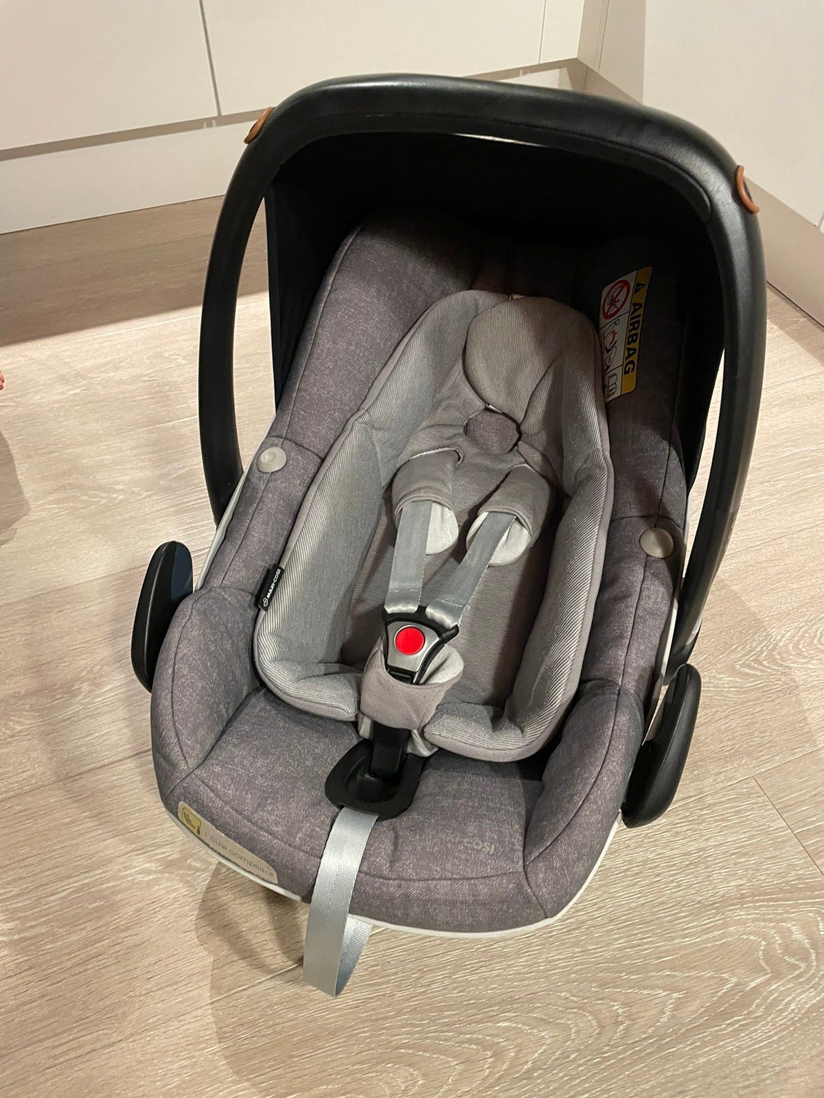 Maxi Cosi bilstol, baby | FINN-torget