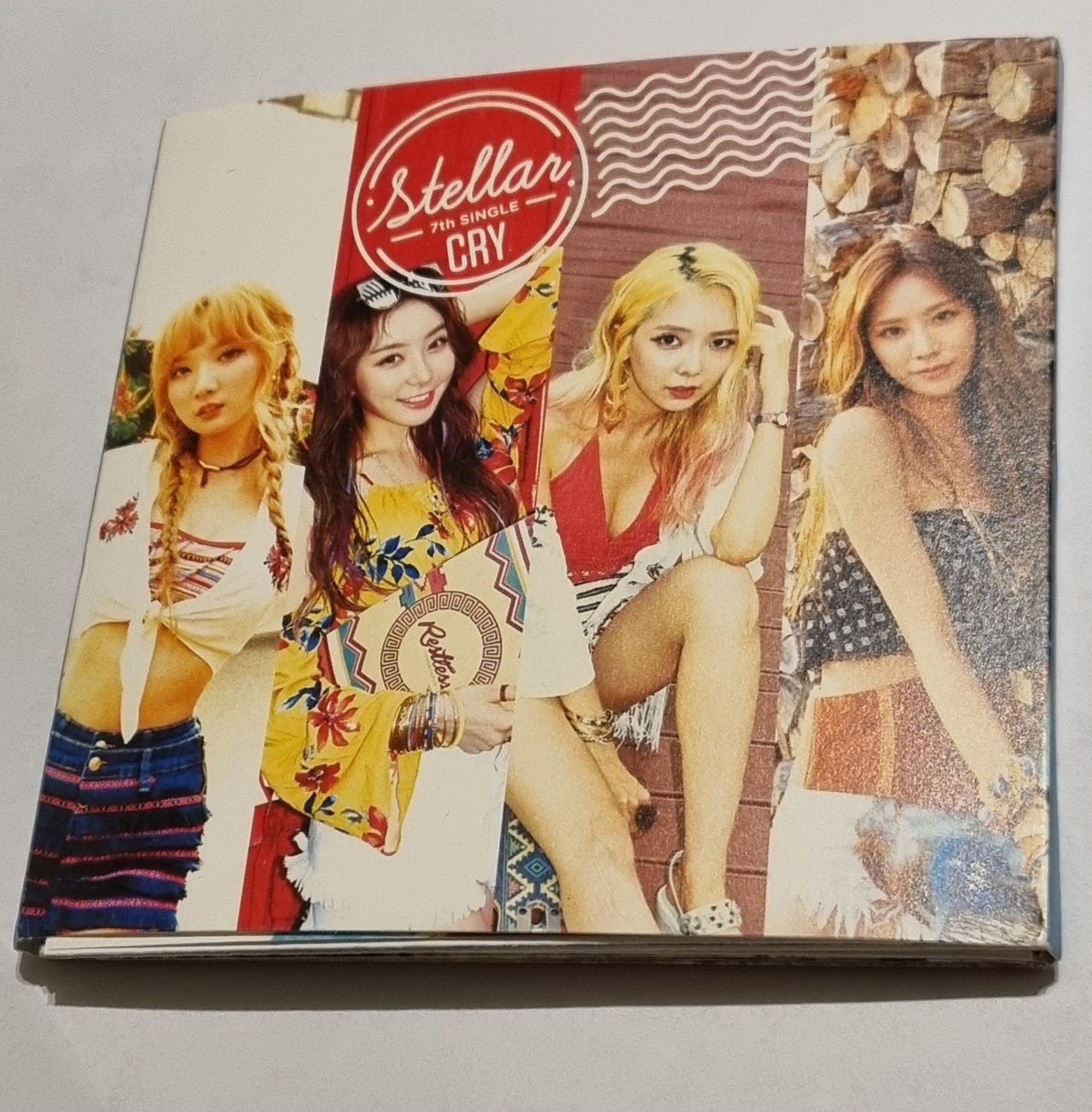 Stellar Cry m/poster | FINN-torget