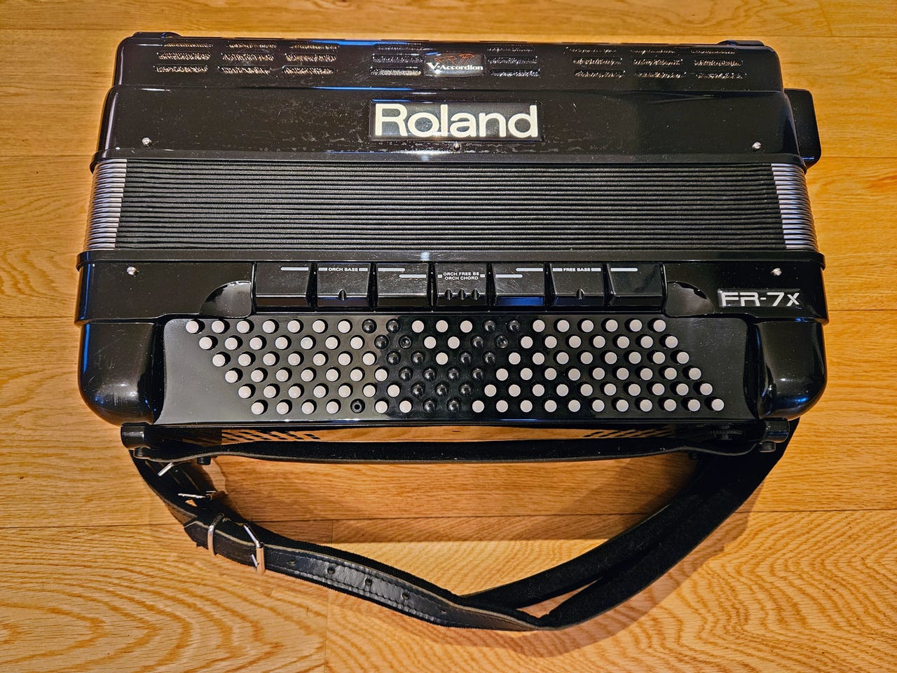 Brukt Roland Trekkspill FR-7x med pedalsett | FINN-torget