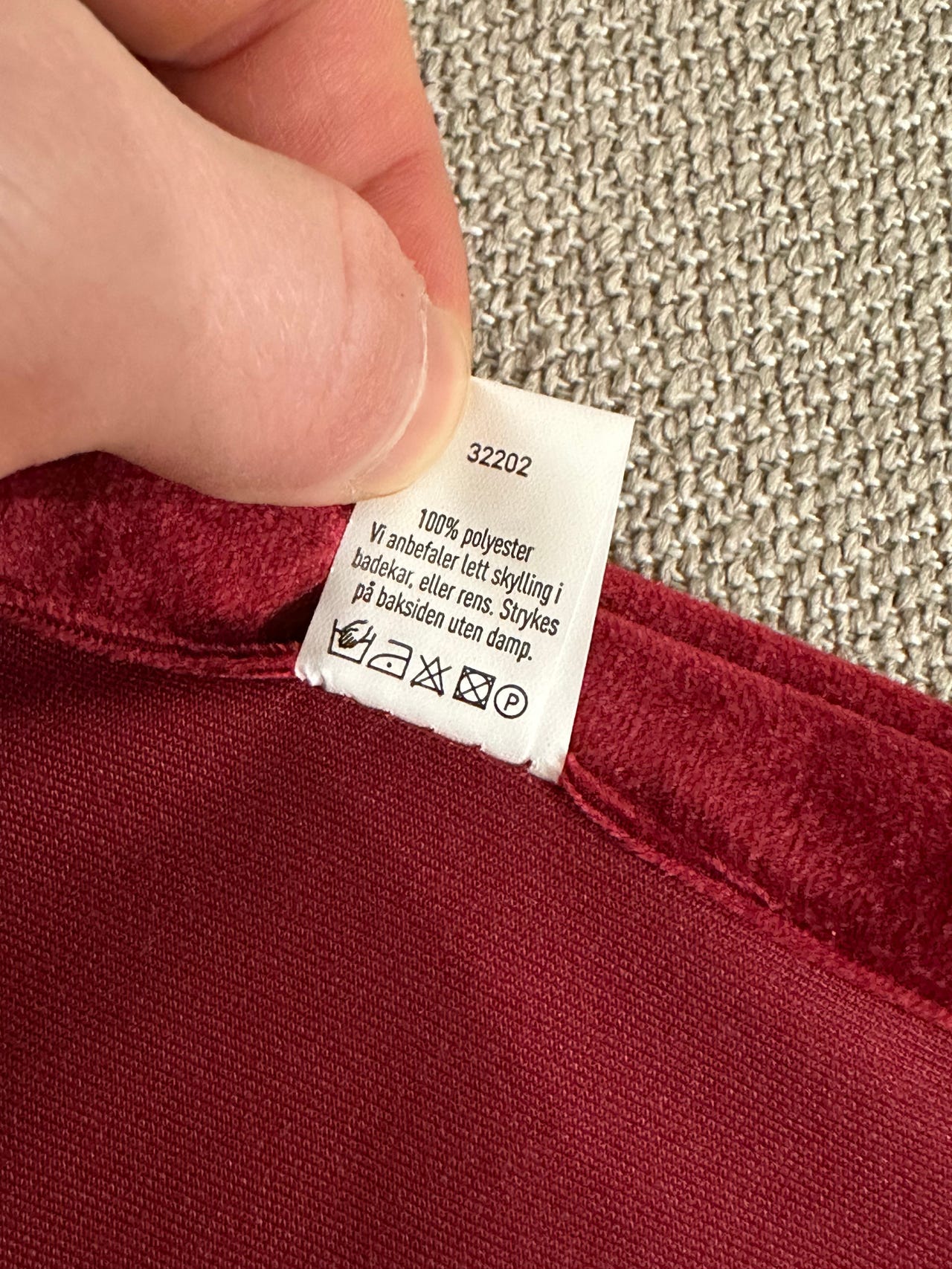 Gardin Rød Velour - Julegardin | FINN-torget