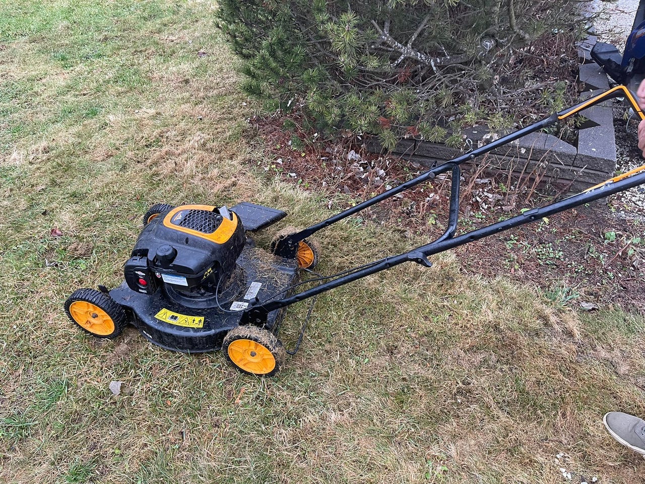 Sterk Gressklipper 4 takt. Trenger kunn bensin | FINN-torget