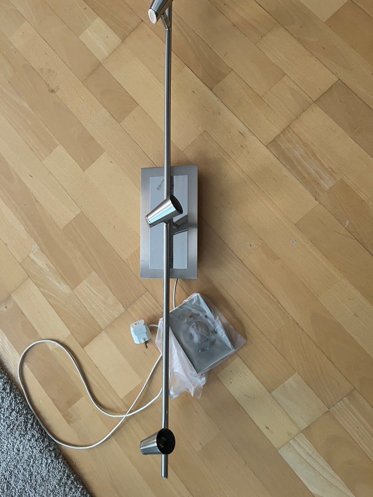 Spotskinne | FINN-torget