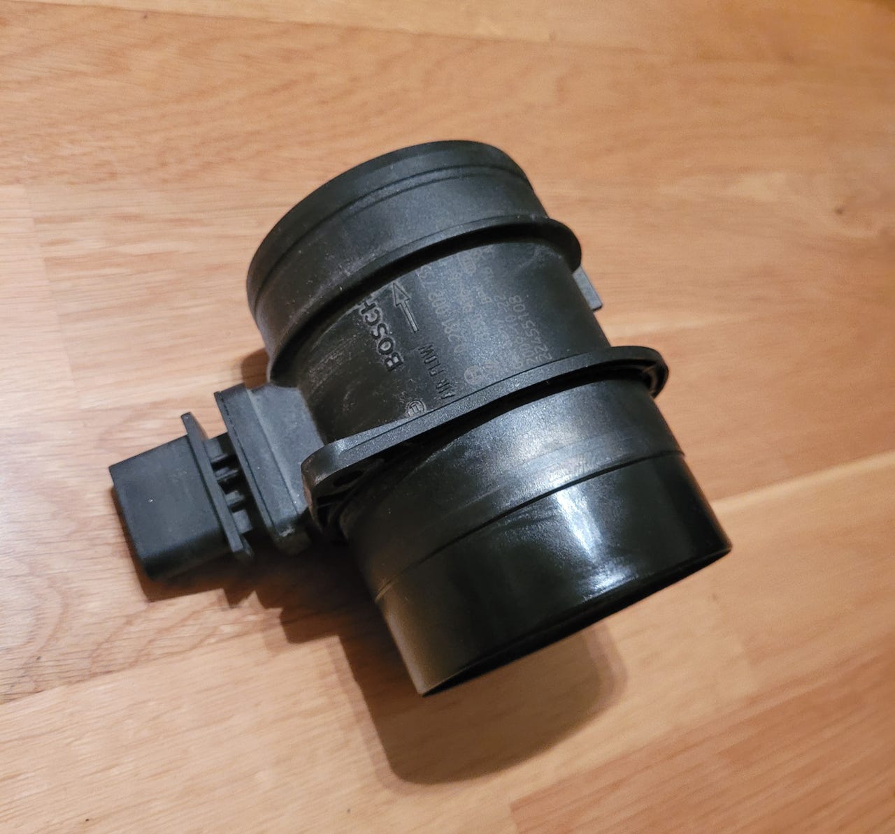 Luftmengdemåler fra Bosch til en rekke Volkswagen, Audi, Skoda og Seat ...