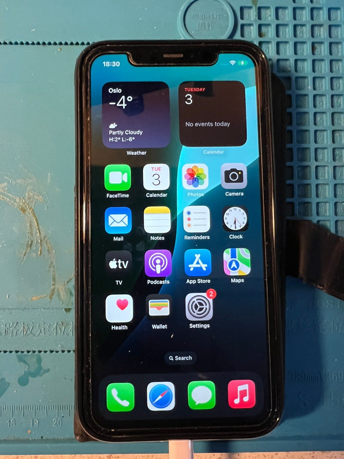 Selges pent bruk Iphone X 128 med wallet | FINN-torget