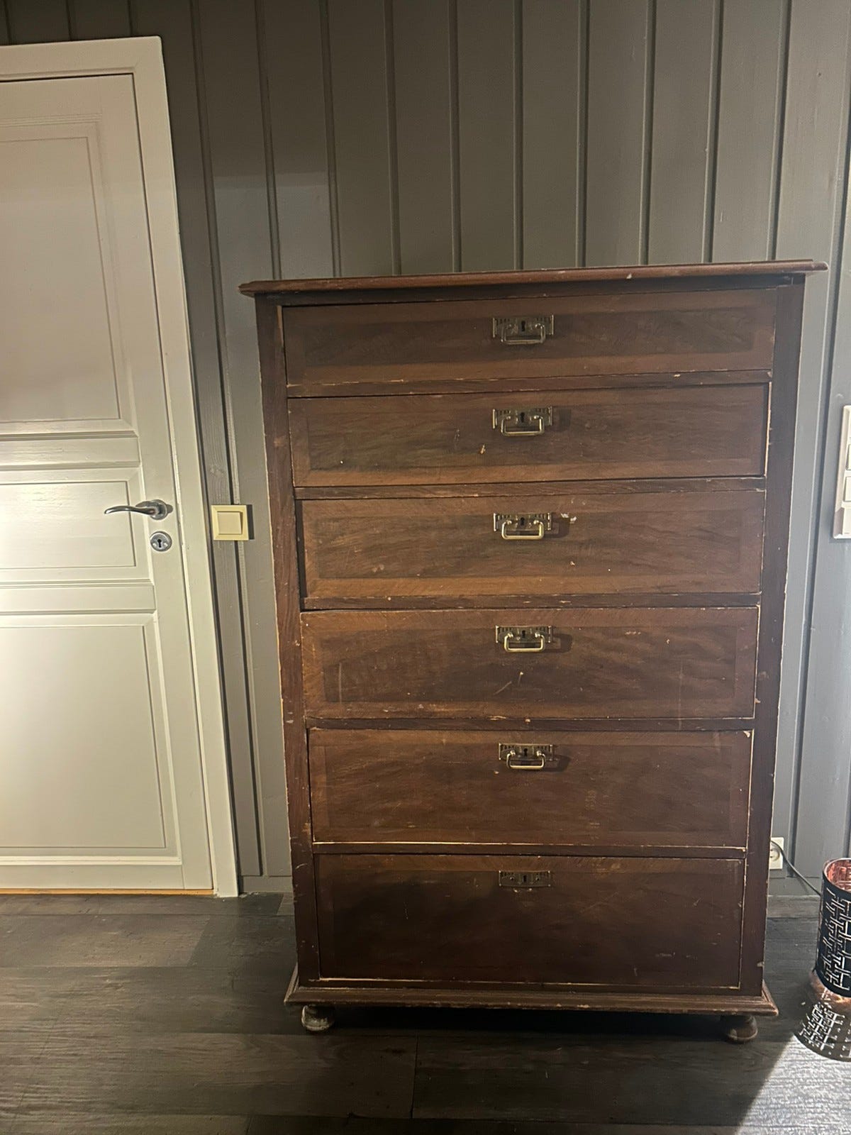 Gammel kommode | FINN-torget