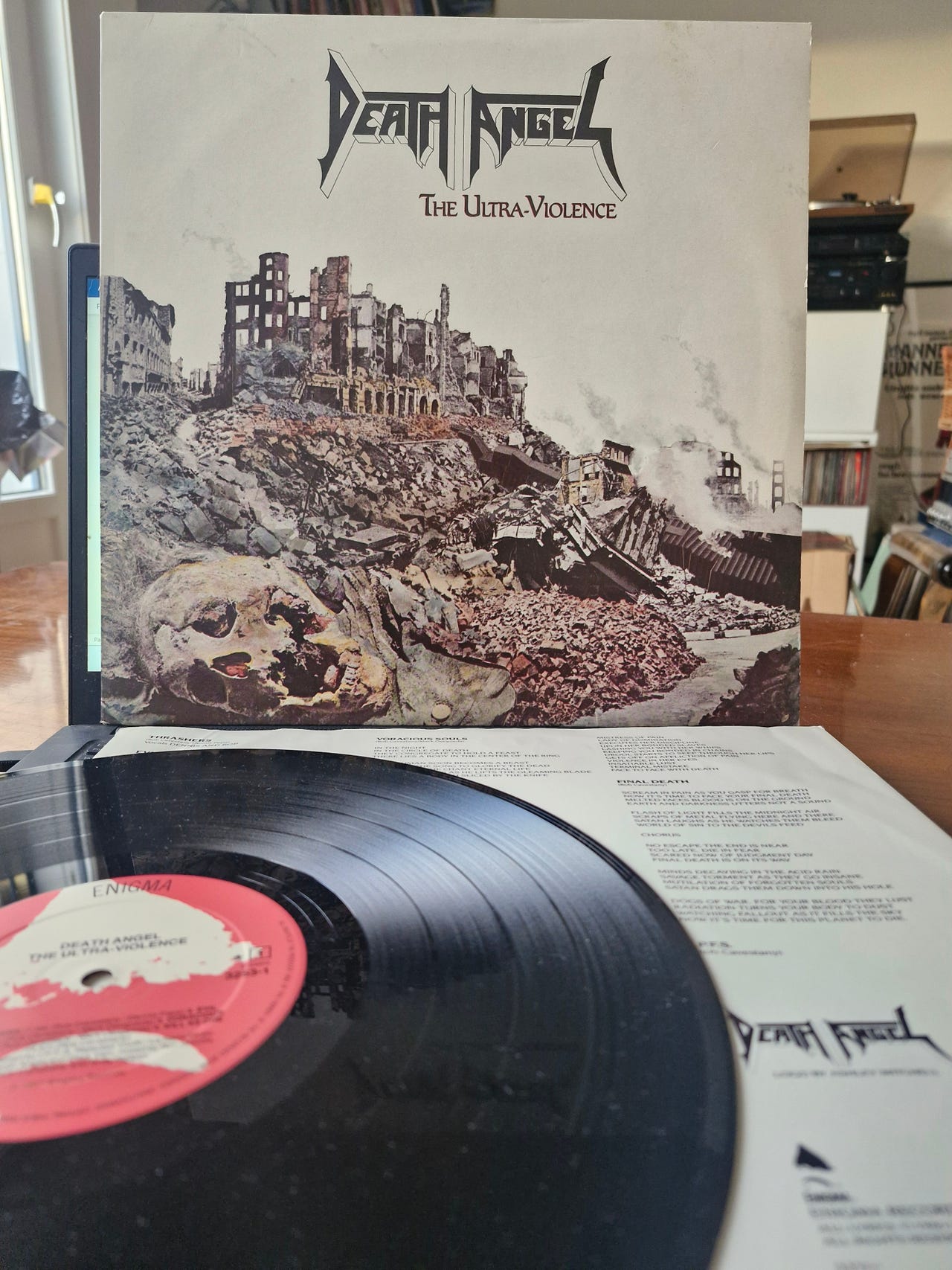 Heavy, Thrash, speedmetal, hardcore og punk selges, mye obskurt, del 4 ...