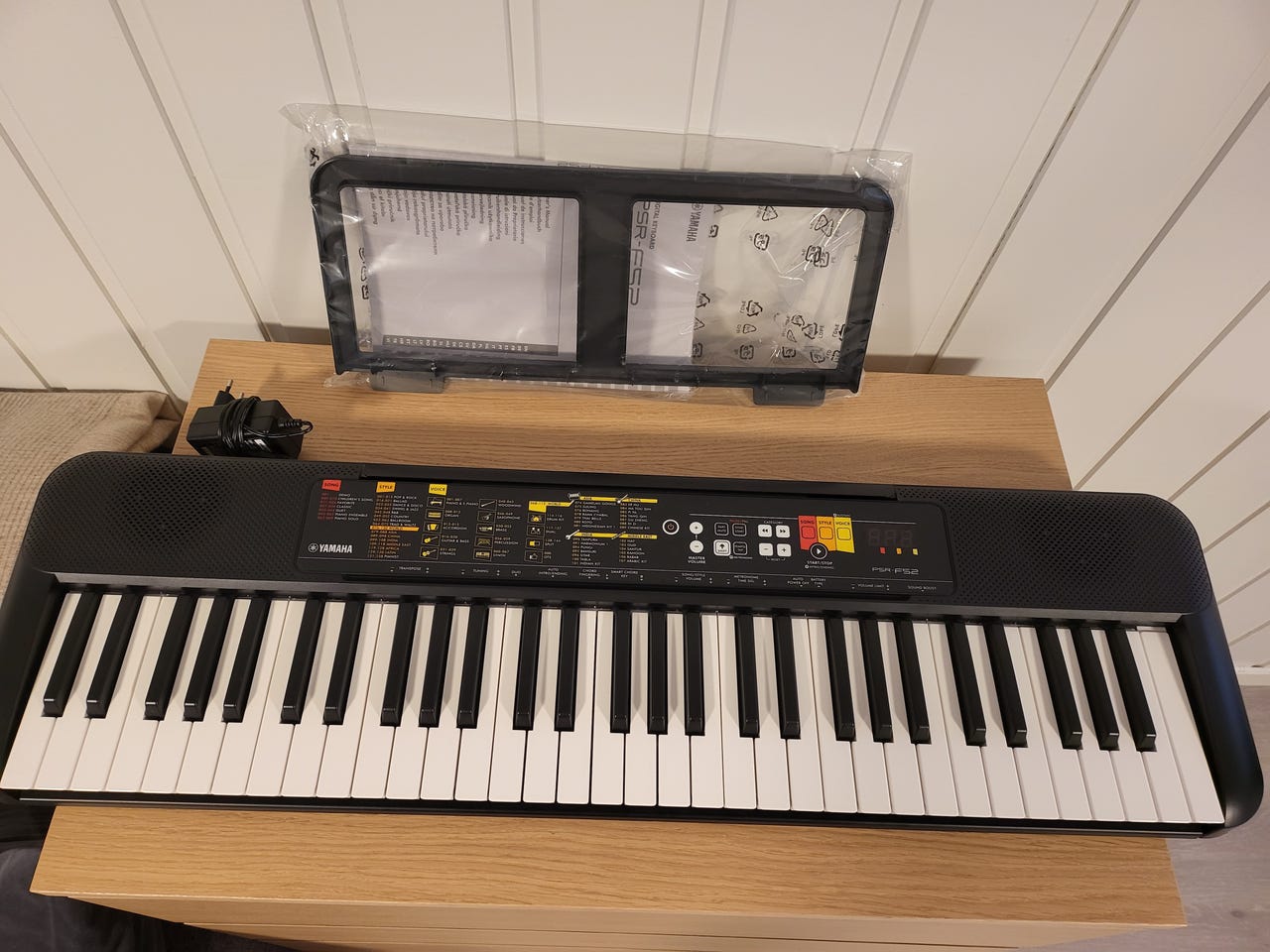 Yamaha PSR-F52 keyboard | FINN-torget