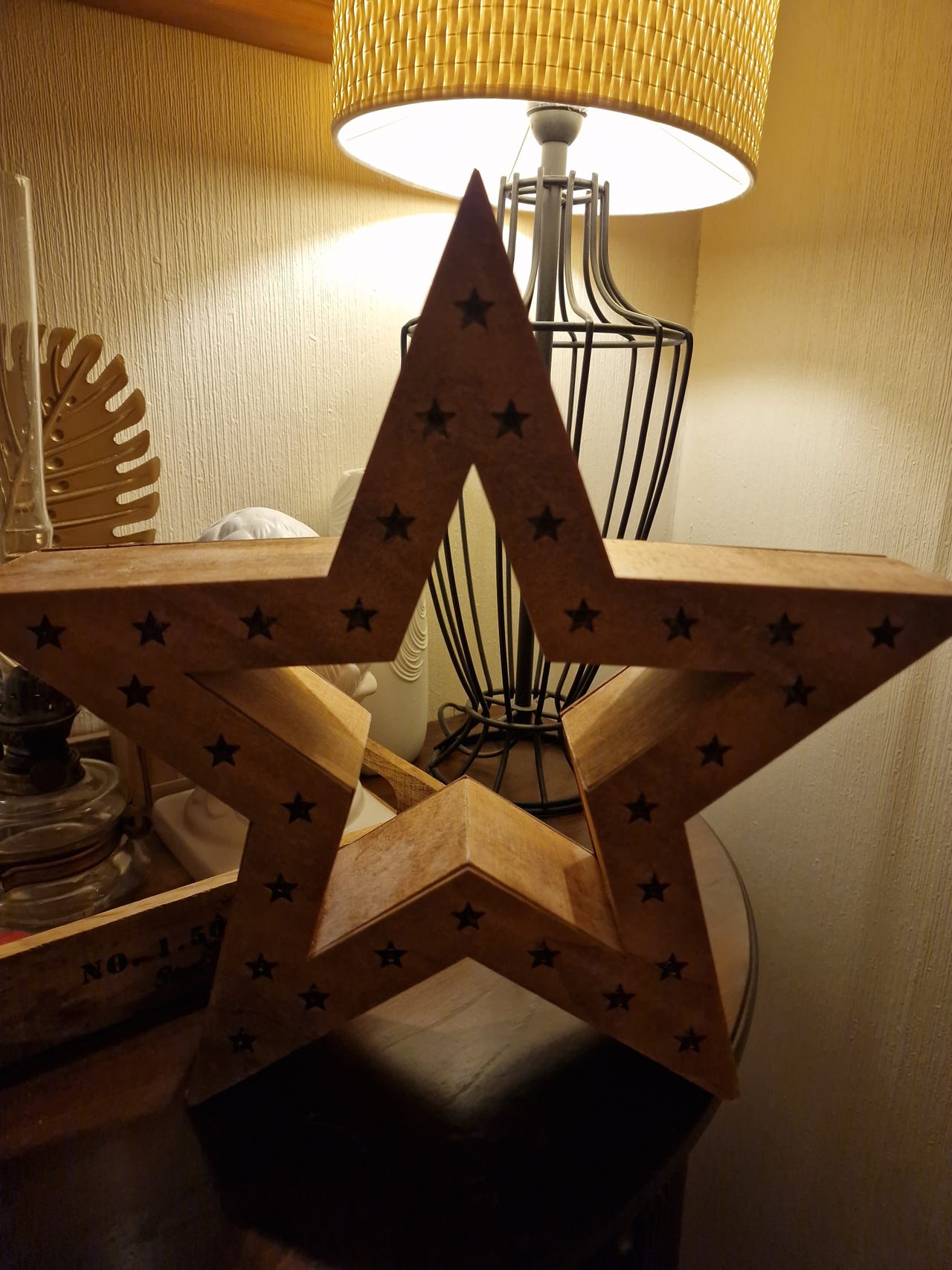 Stjerne i tre fra Kremmerhuset | FINN-torget