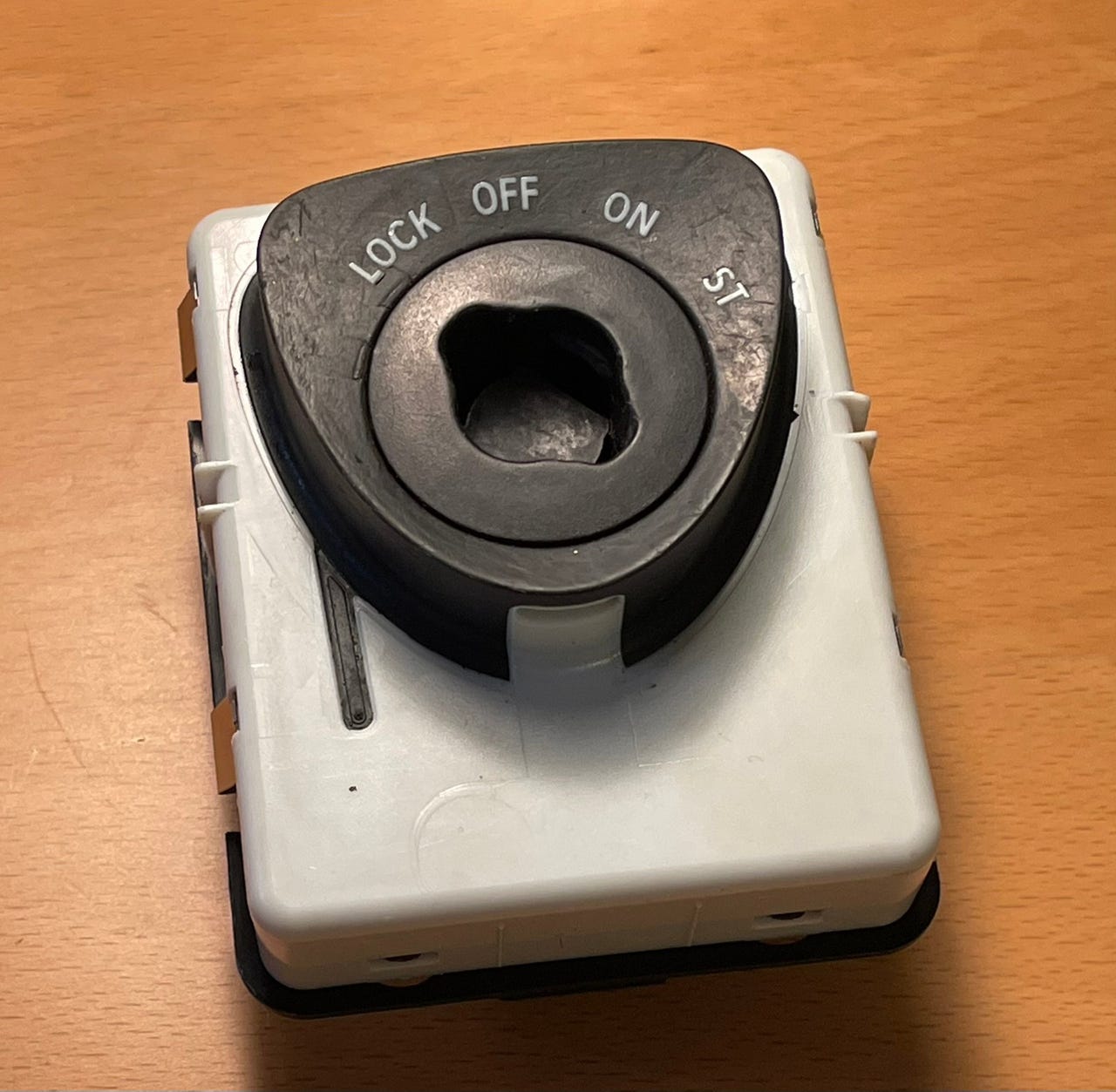 Saab 9-3 ISM Ignition Switch Module Tenning 2003-2012 11173900 | FINN ...