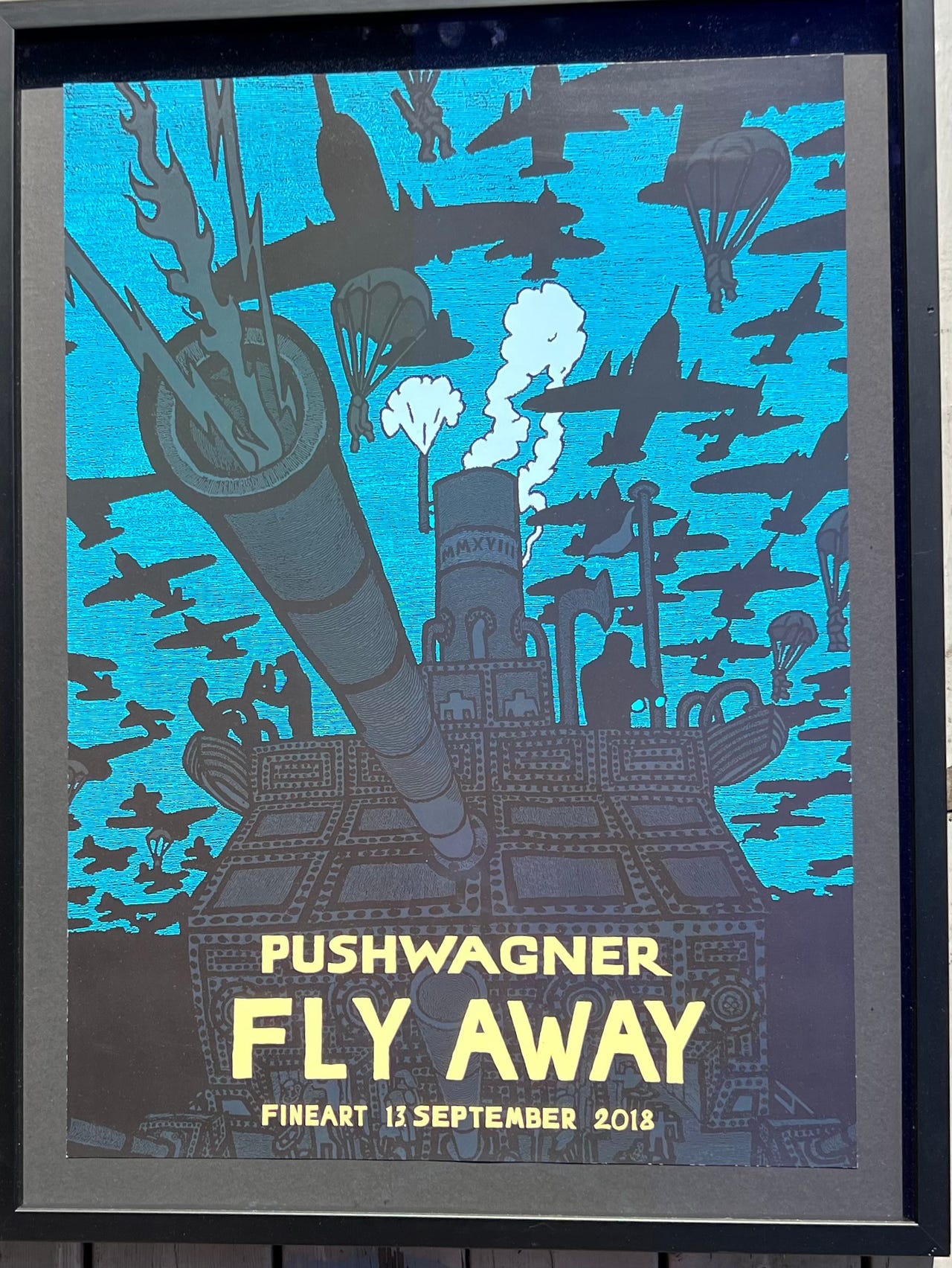 PUSHWAGNER *** "FLY AWAY" * UV92 glass * sort Mesterramme * kr 3.300 ...