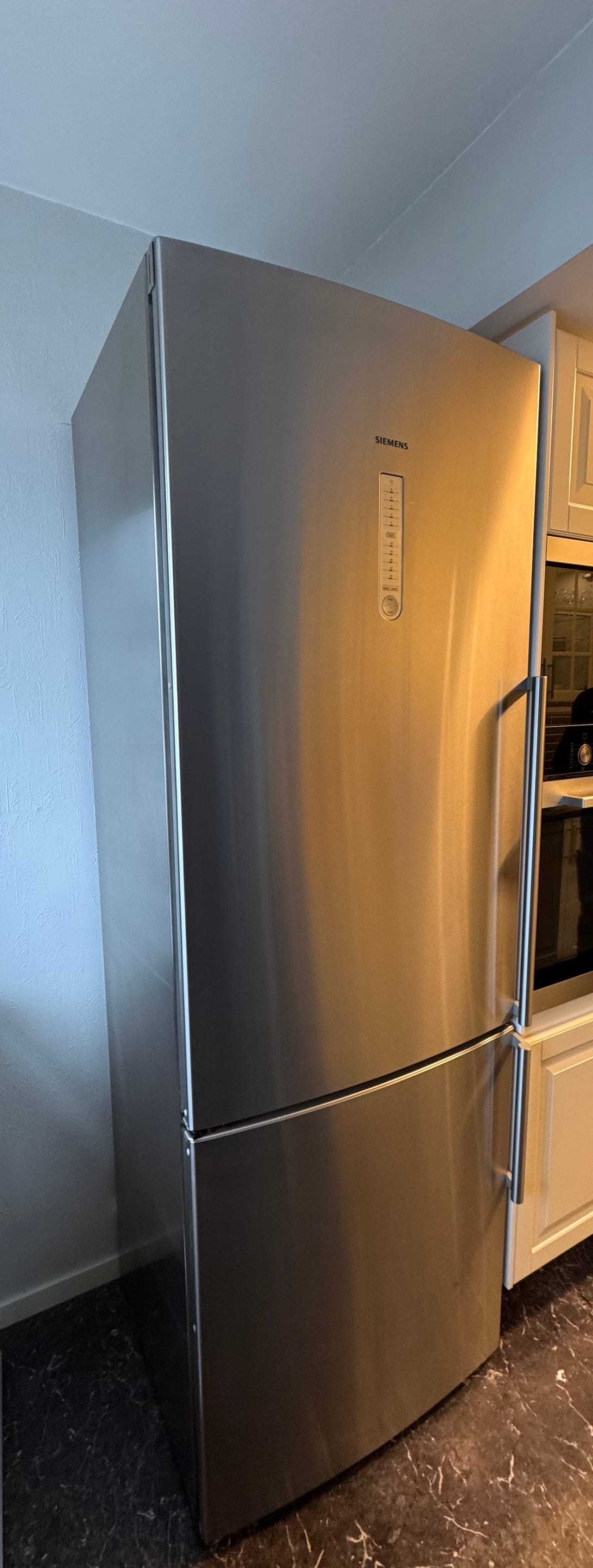 Siemens Kombiskap KG49NH91 70 cm bredde | FINN-torget