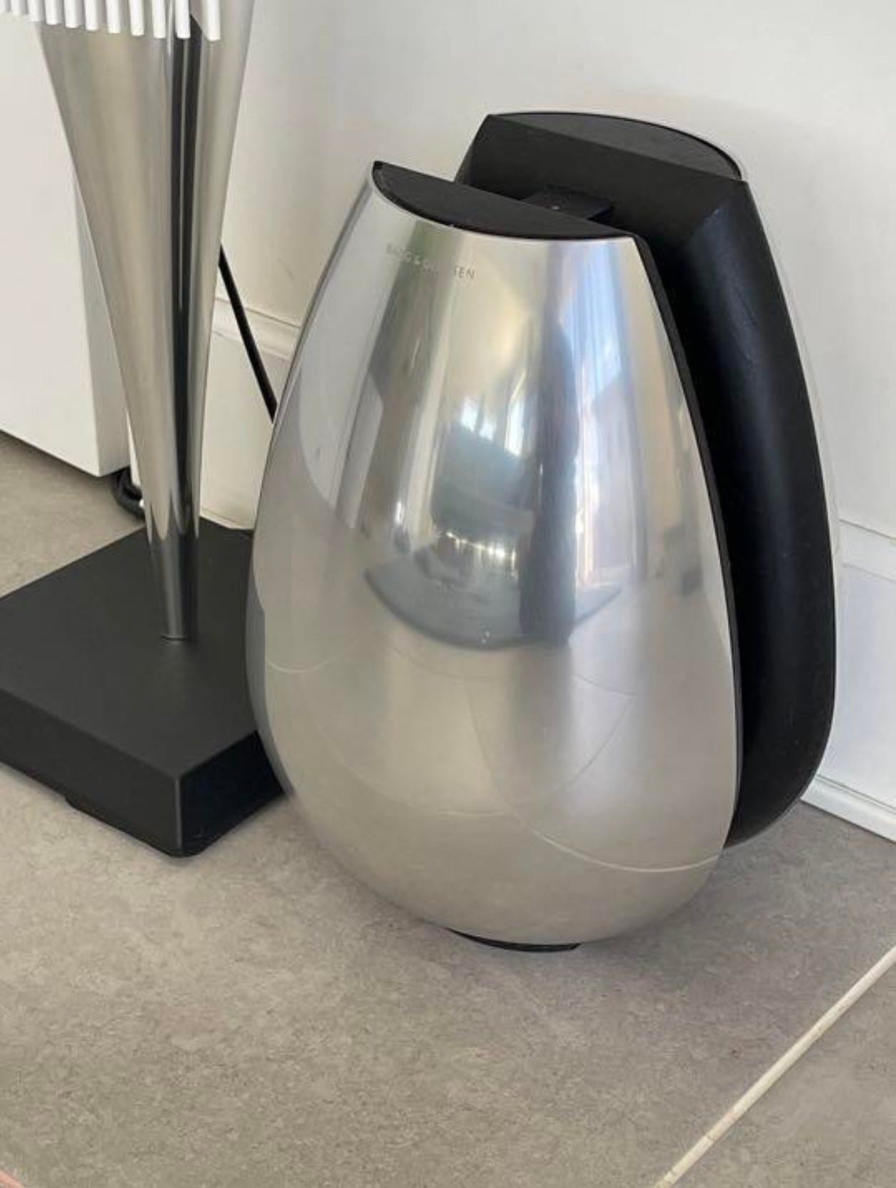 Bang & Olufsen B&O Beolab 11 subwoofer | FINN-torget