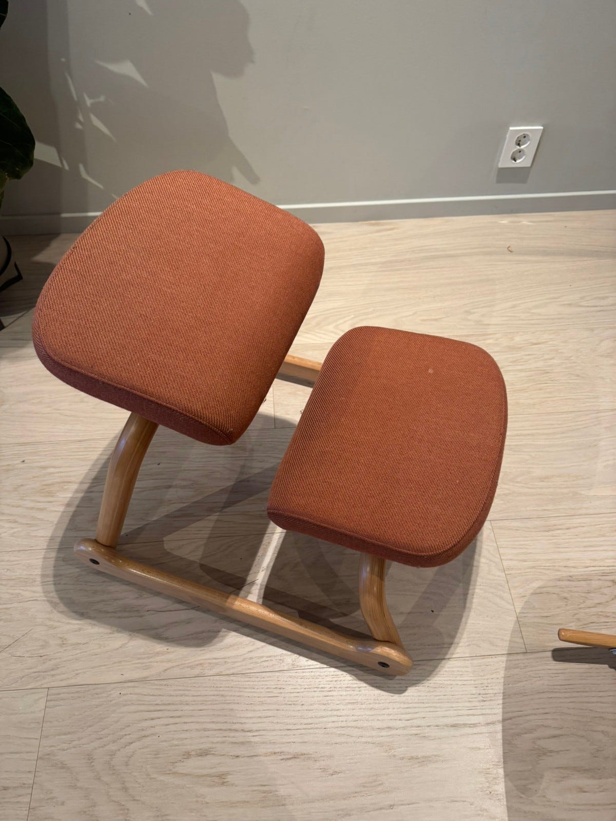 Håg ergonomisk stol gis vekk | FINN-torget