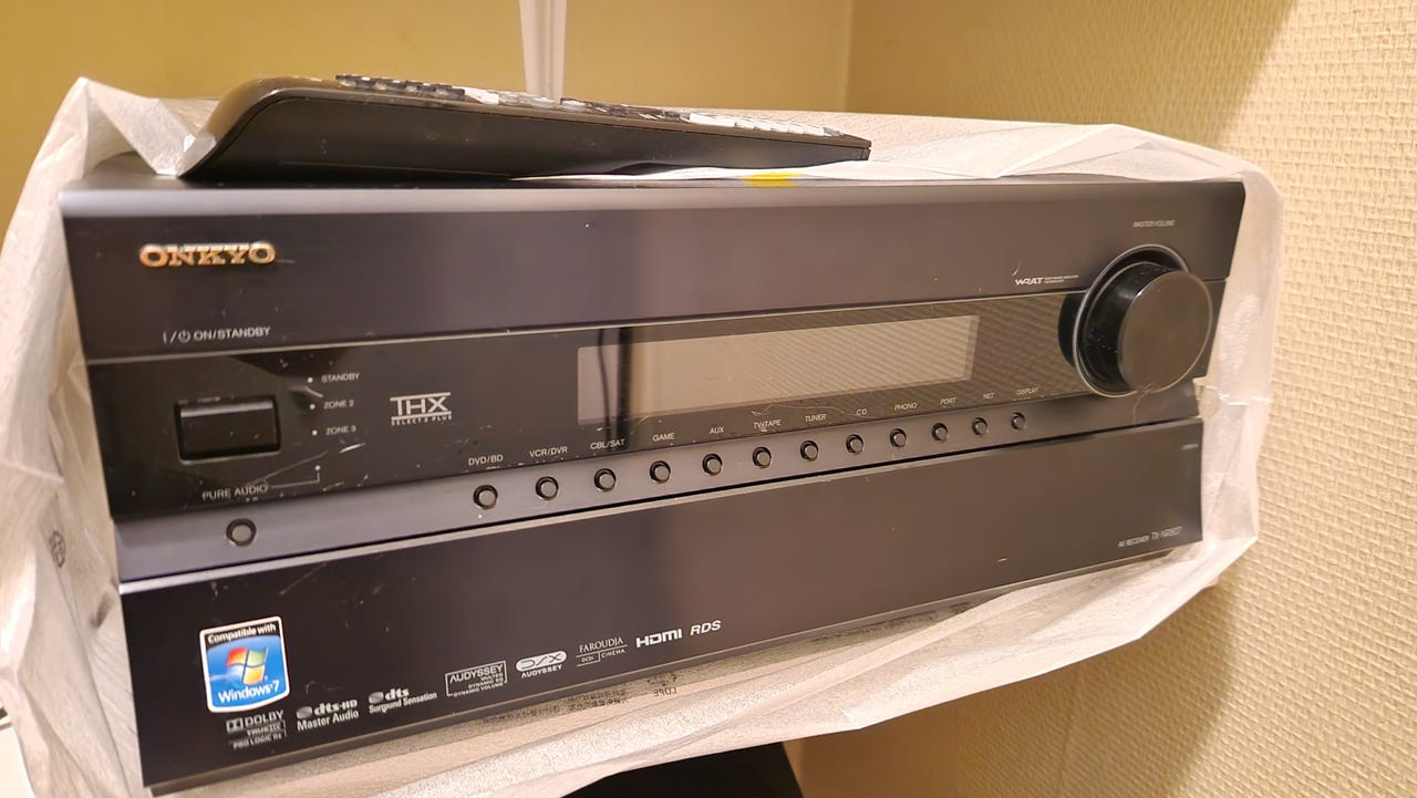 -NY PRIS- Onkyo surround forsterker og bose høytalere selges | FINN-torget