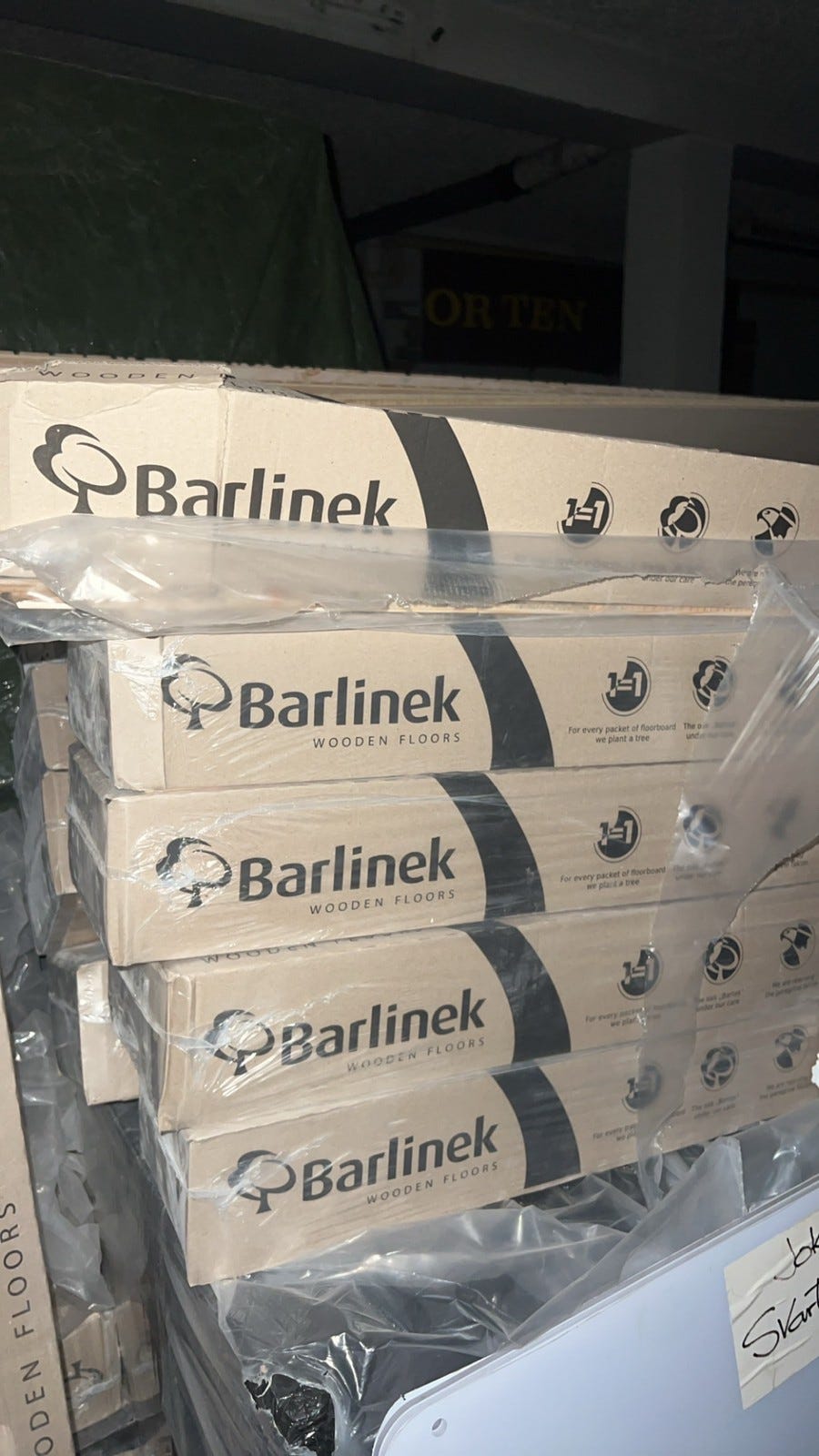 Parkett - Fiskebensparkett Eik Marzipan Muffin Barlinek | FINN-torget