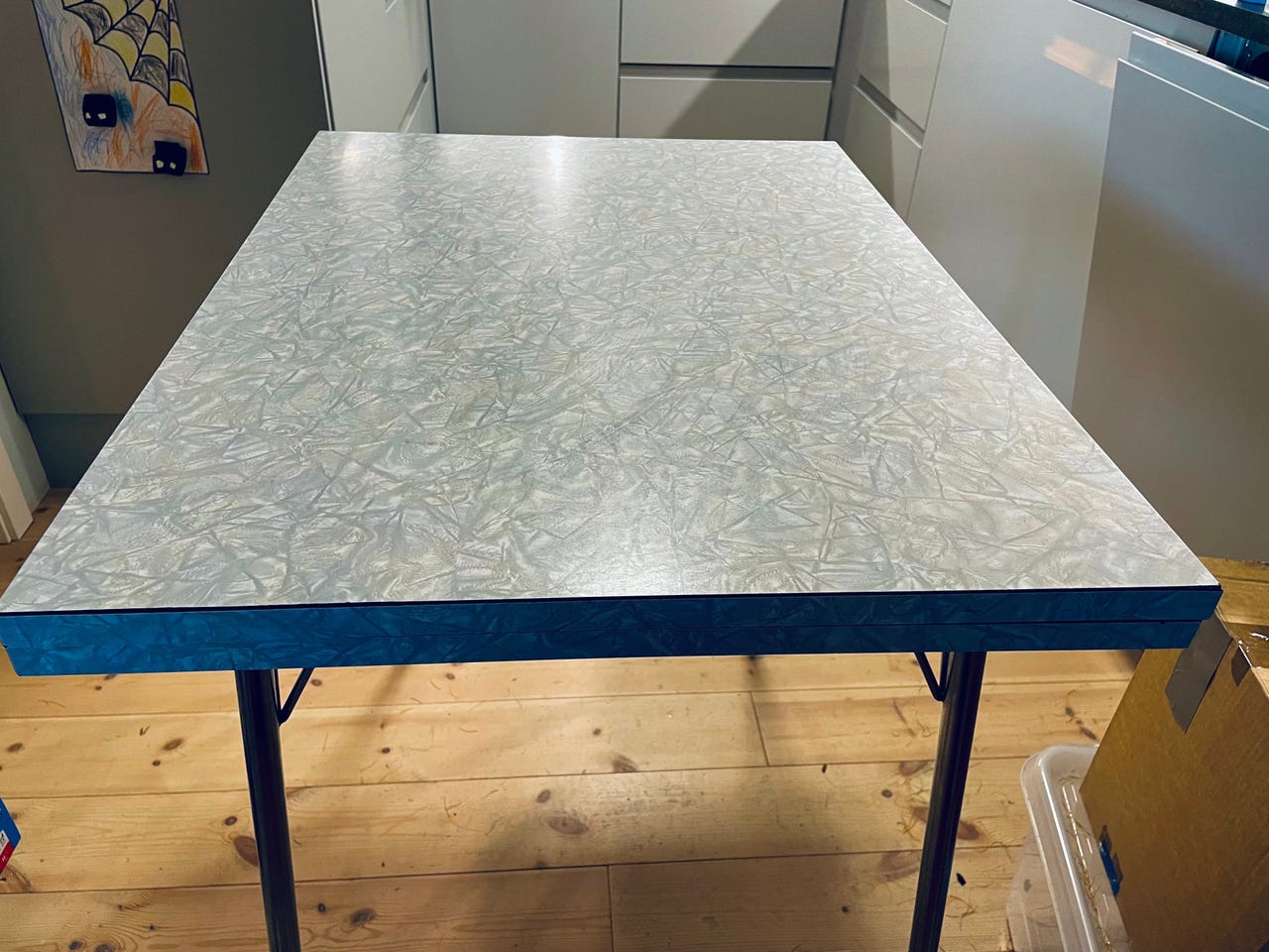 Retro RESPATEX-bord selges | FINN-torget