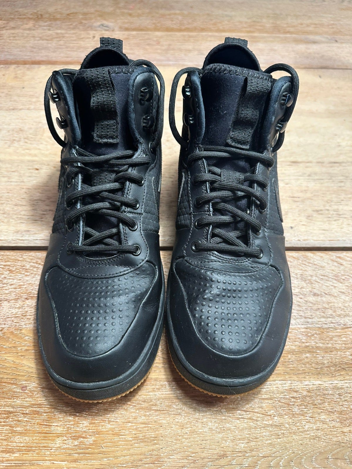 Nike Ebernon Mid Winter vintersko | FINN-torget