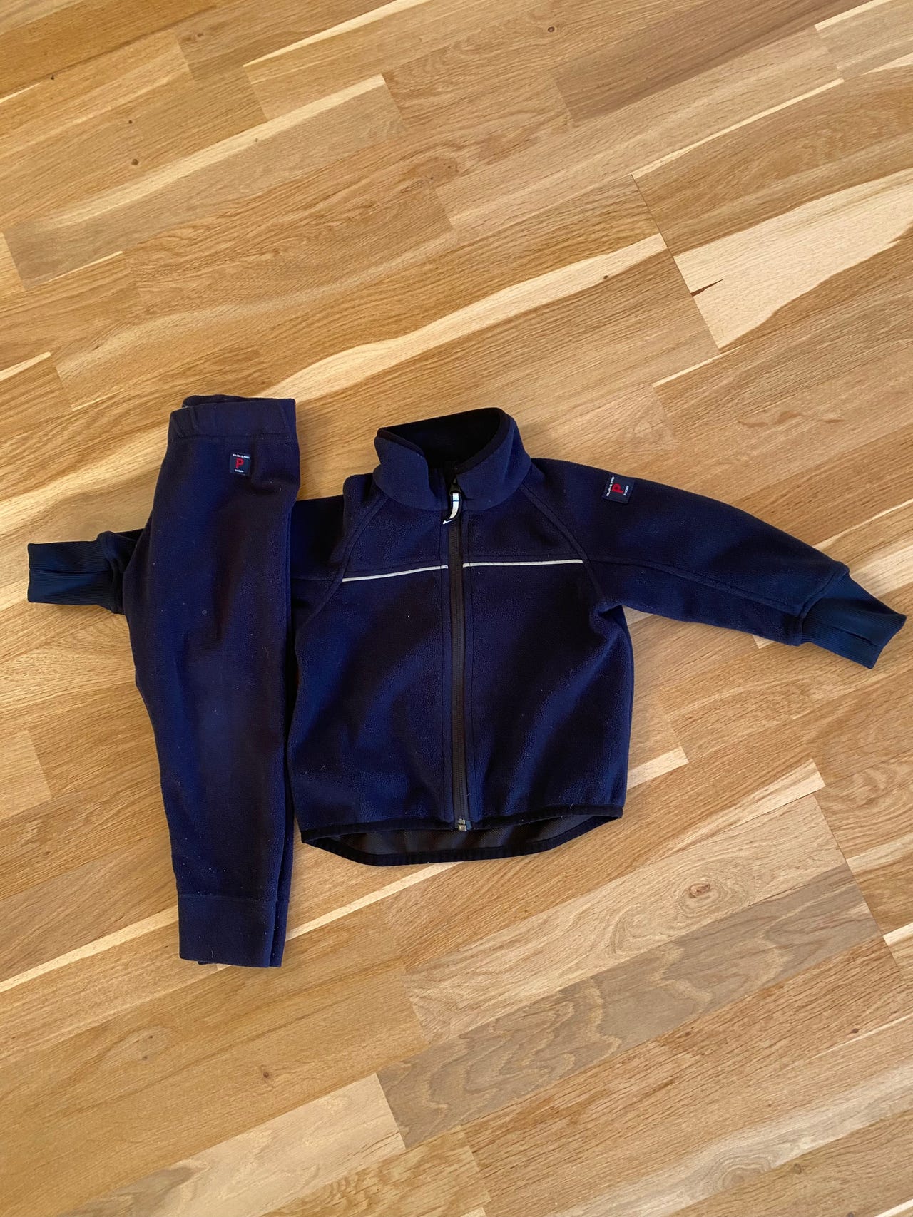 Polarn O.Pyret todelt fleece dress | FINN-torget