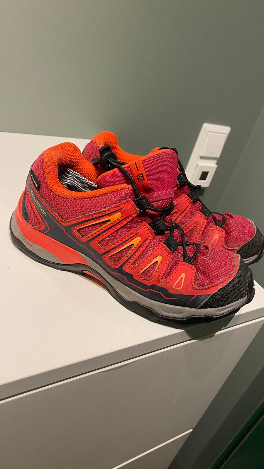Salomon gore-tex sko | FINN-torget